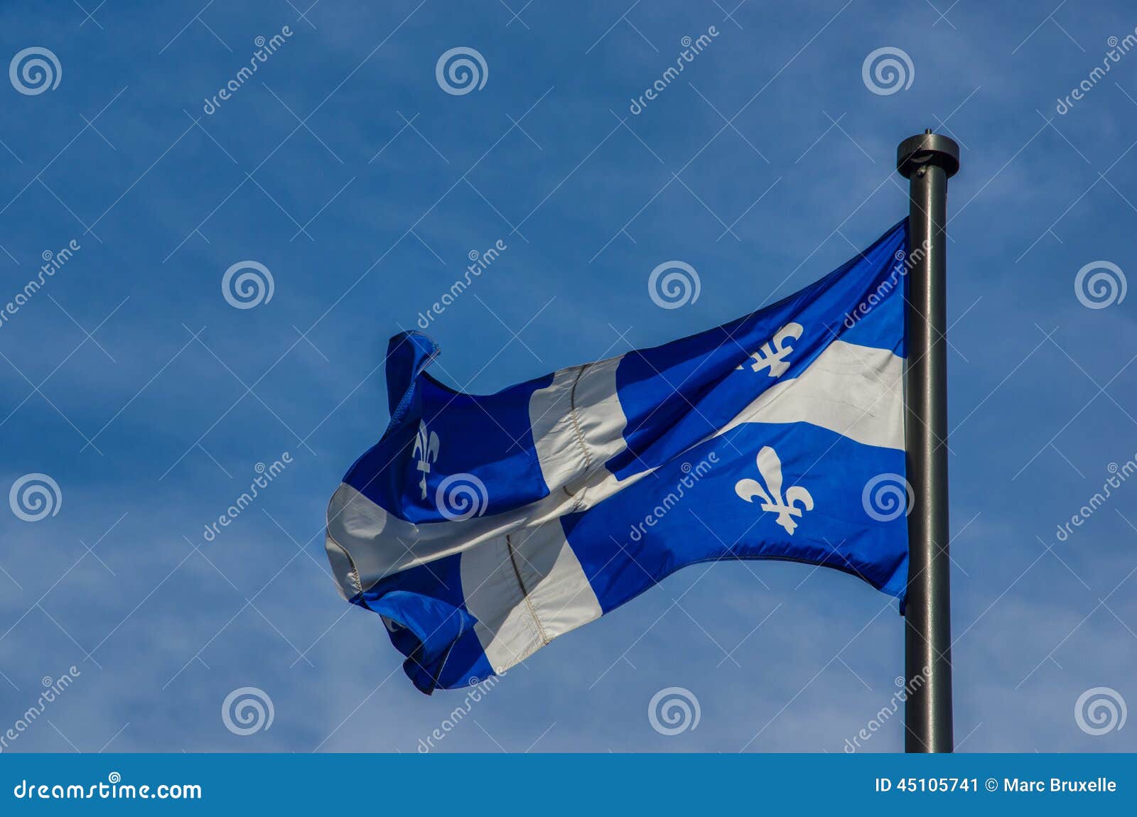 Bandiera della Quebec immagine stock. Immagine di naturalizzisi - 45105741