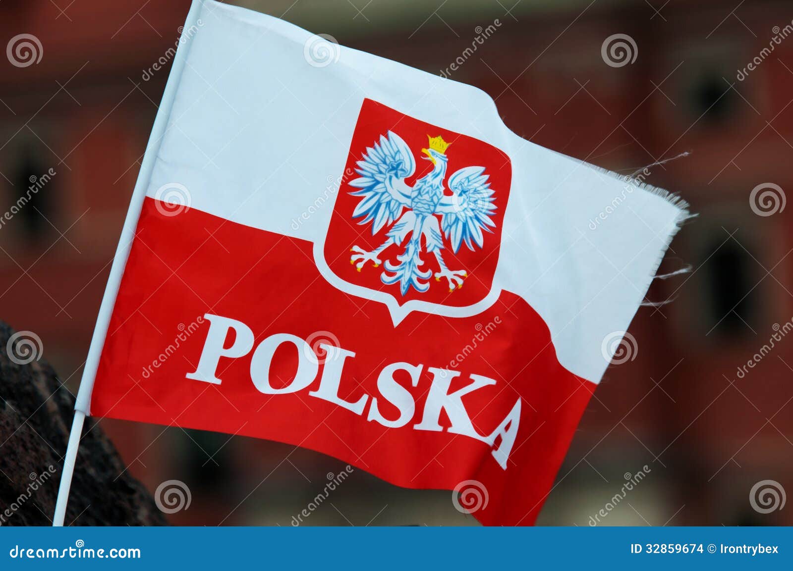 Bandiera polacca fotografia stock. Immagine di europeo - 32859674