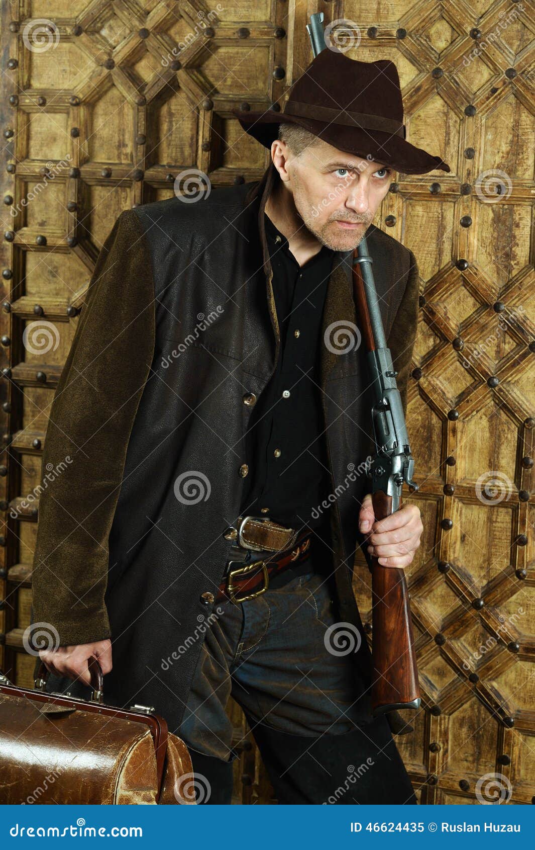 Bandit with gun stock image. Image of gunman, retro, farwest - 46624435