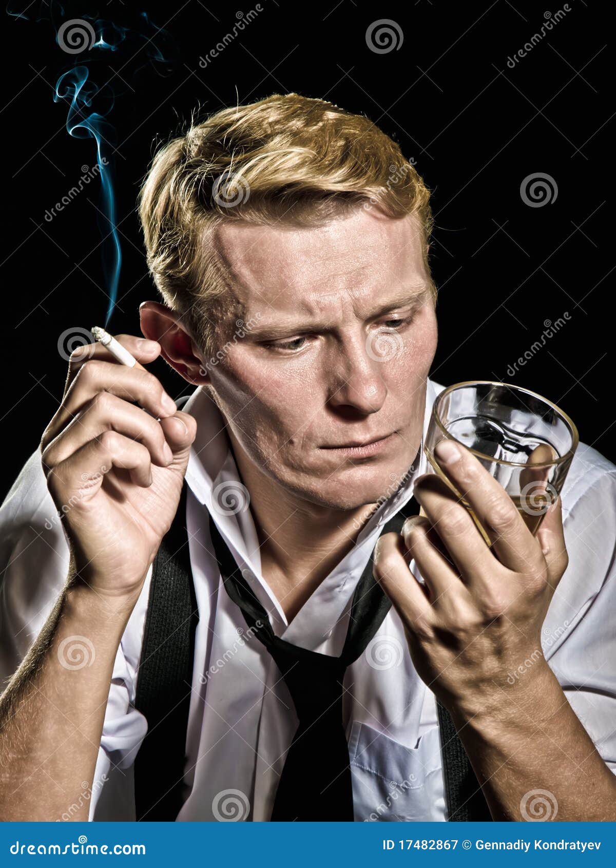 Bandit pensif image stock. Image du chicago, songeur - 17482867