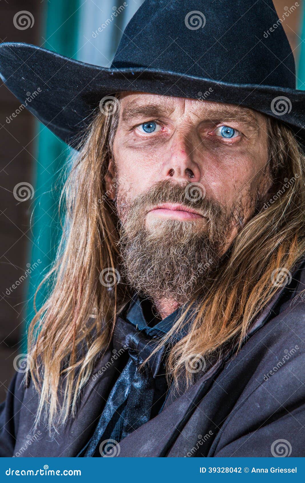 Bandito Portrait fotografia stock. Immagine di bandito - 39328042