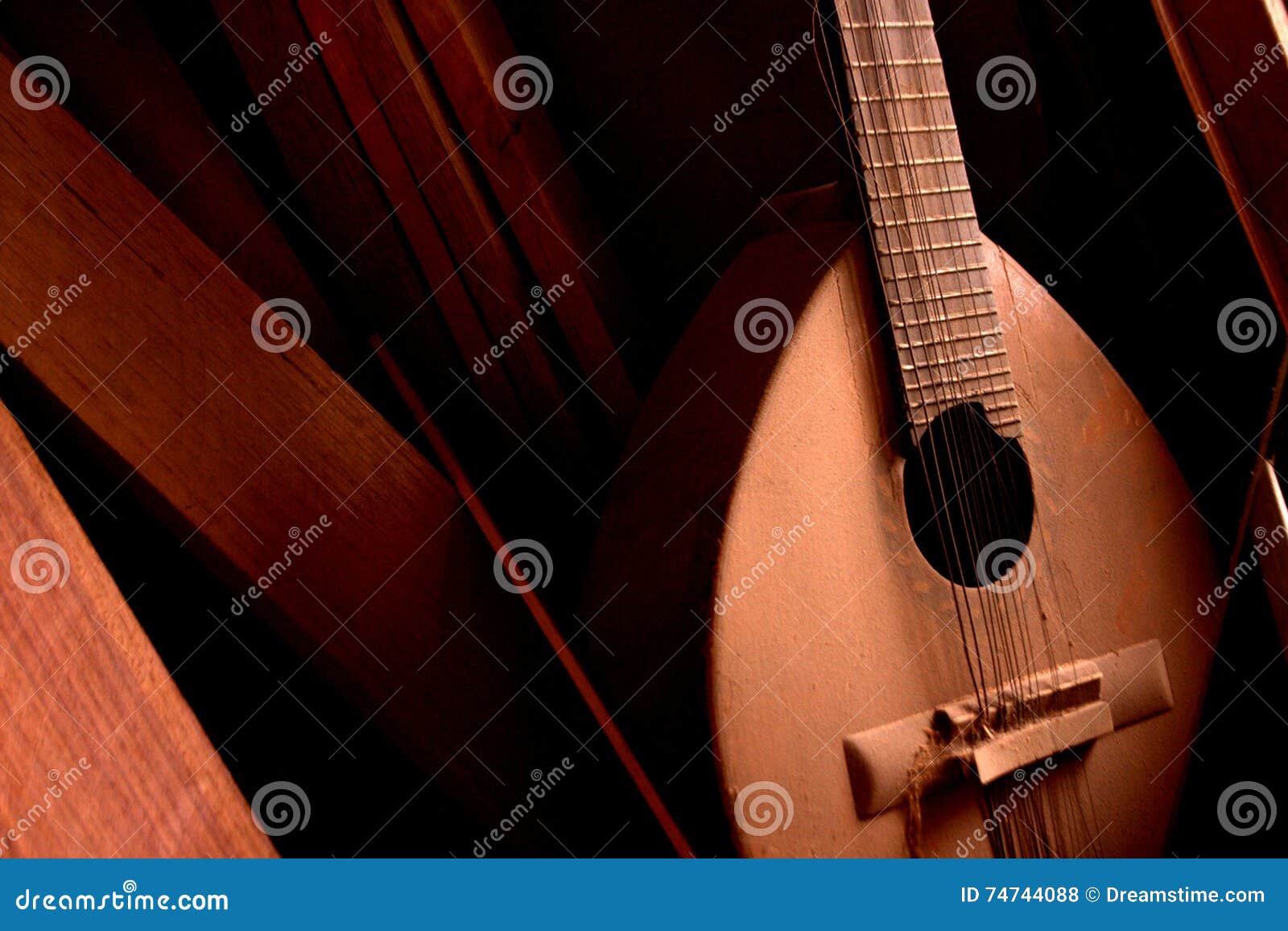 Bandola foto de archivo. Imagen de madera, colombia, instrumentos ...