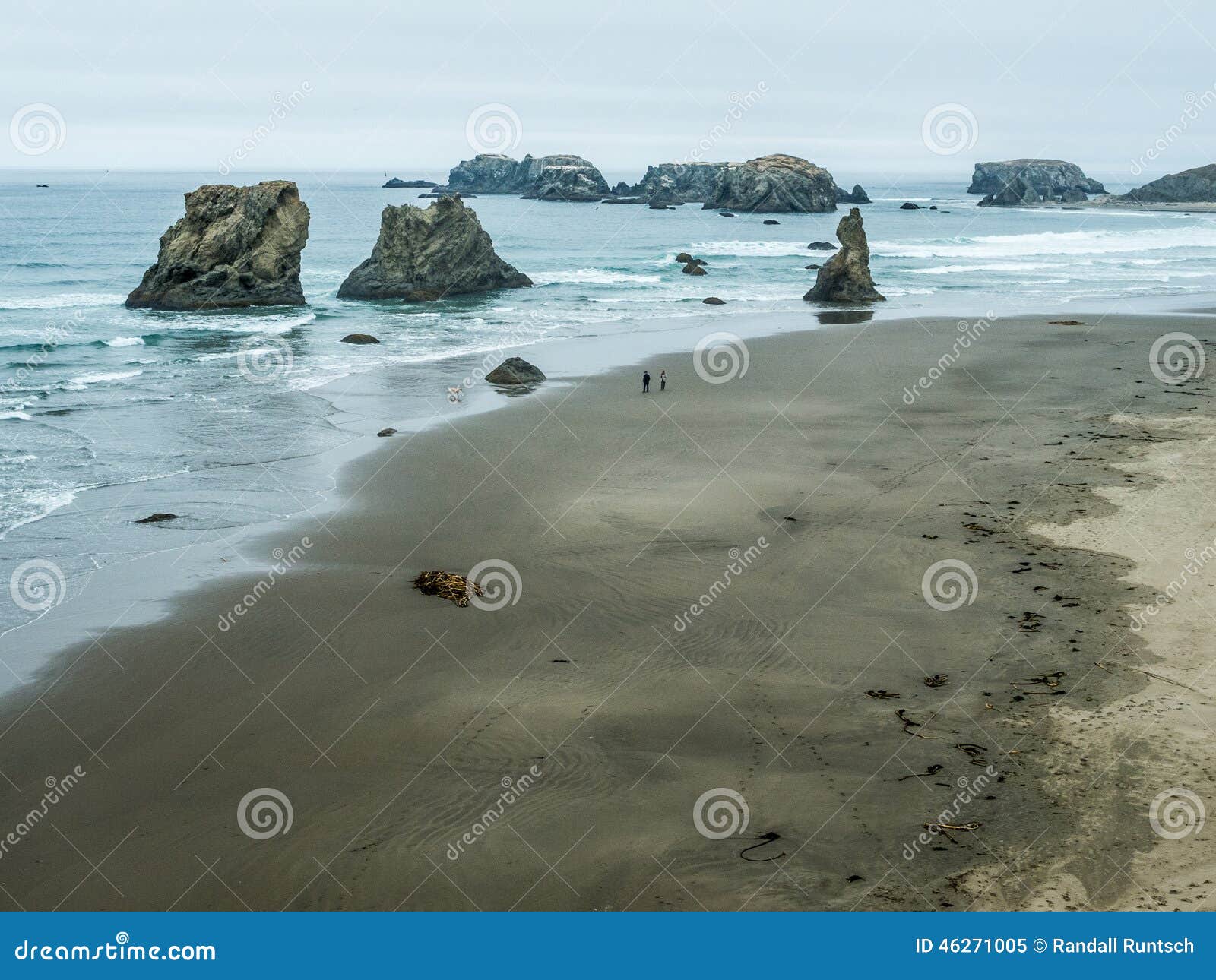 Bandon Beach stock image. Image of water, coast, beach - 46271005