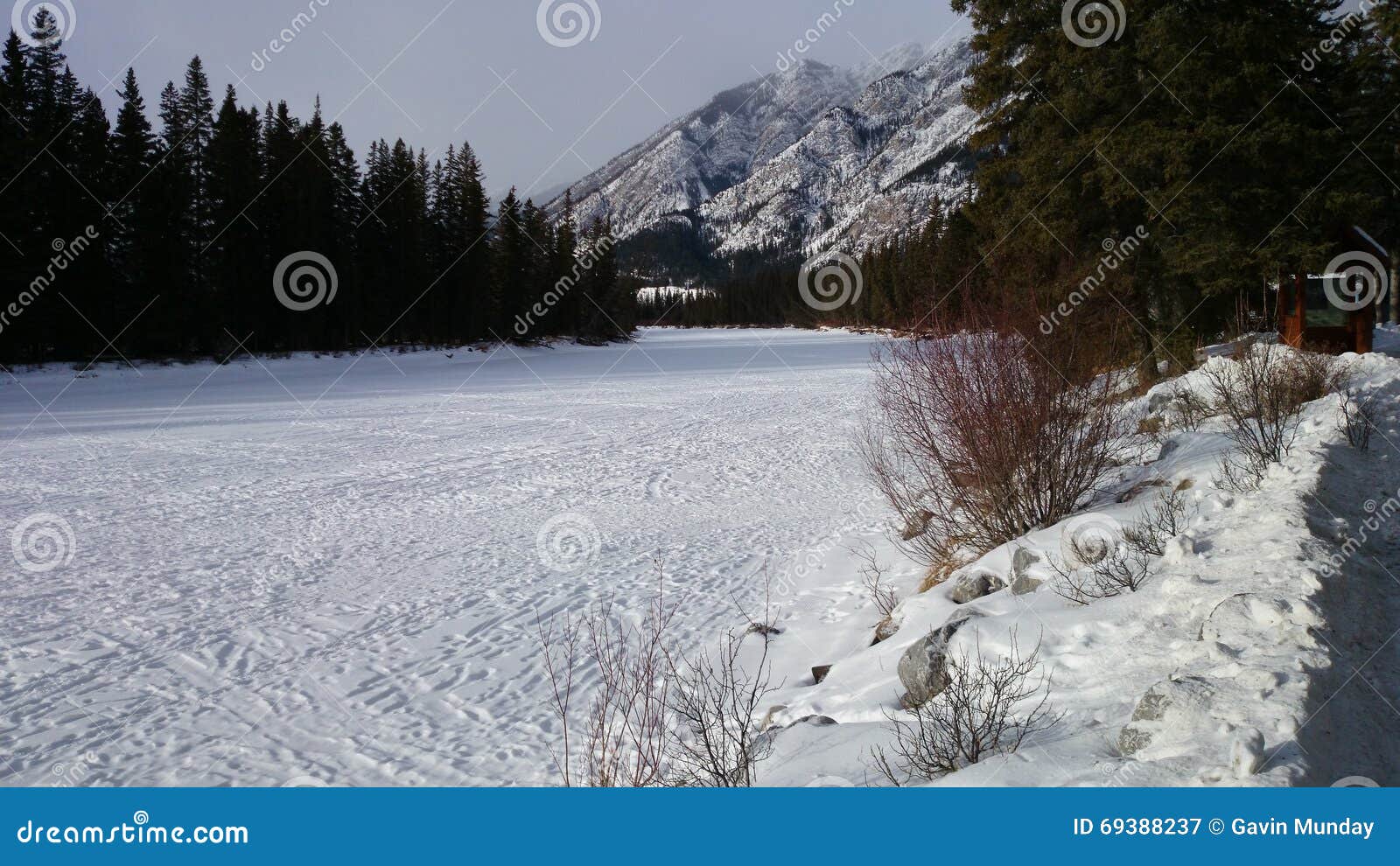 Banff frozen river stock image. Image of canada, river - 69388237