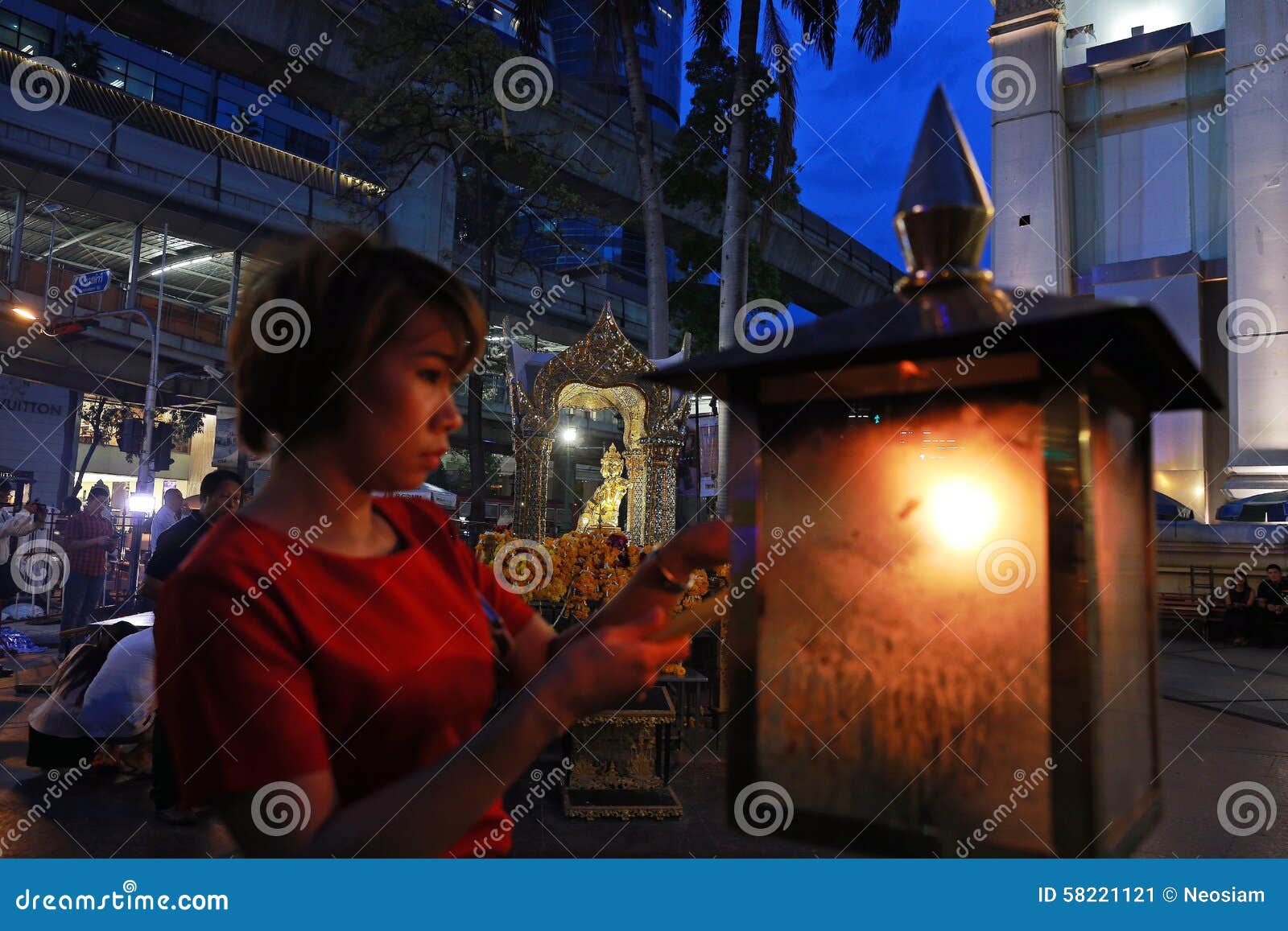 Bangkok Bomb editorial photo. Image of bomb, inside, people - 58221121