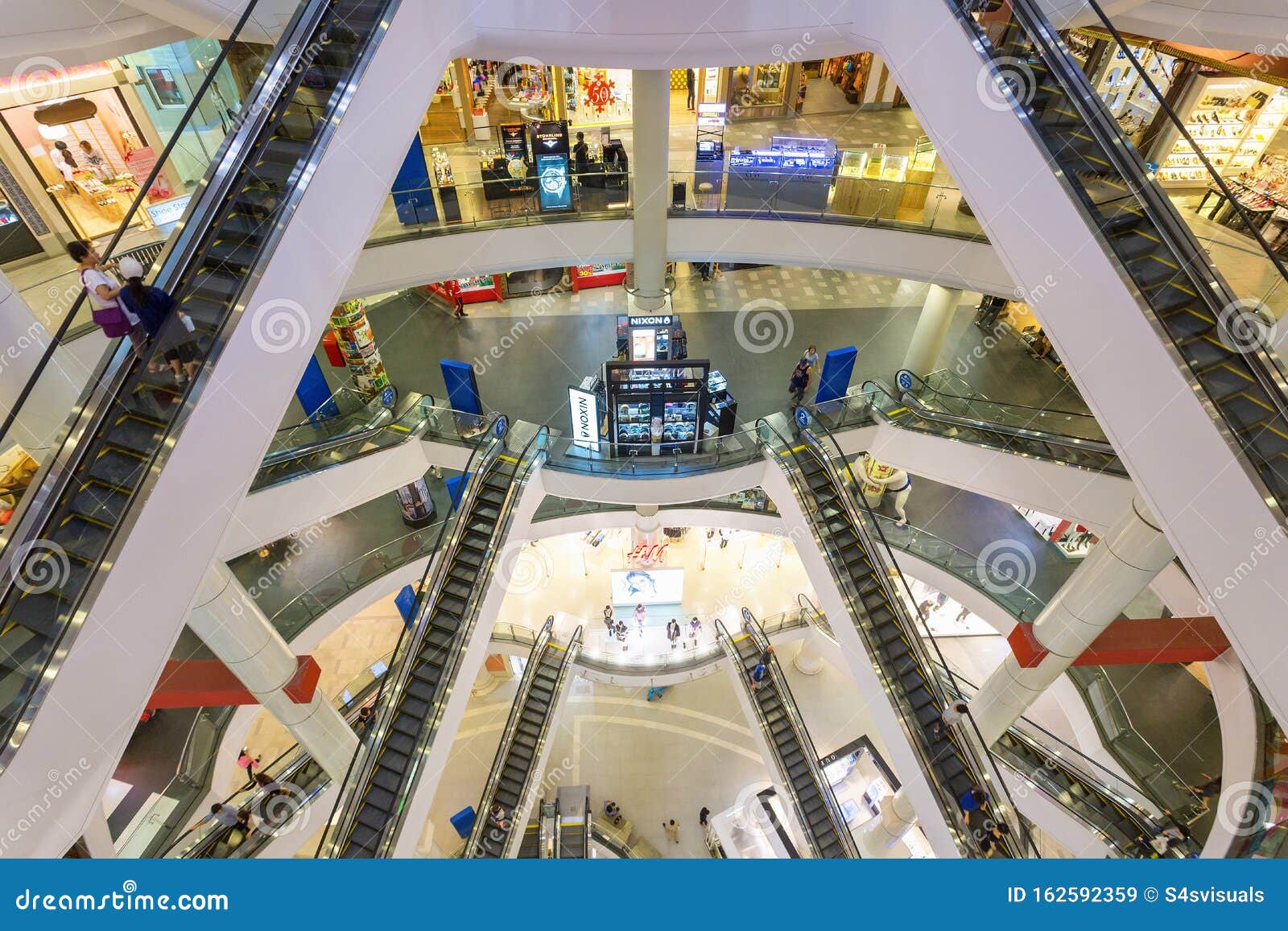 Bangkok, Central World Shopping Mall Editorial Stock Image - Image of ...