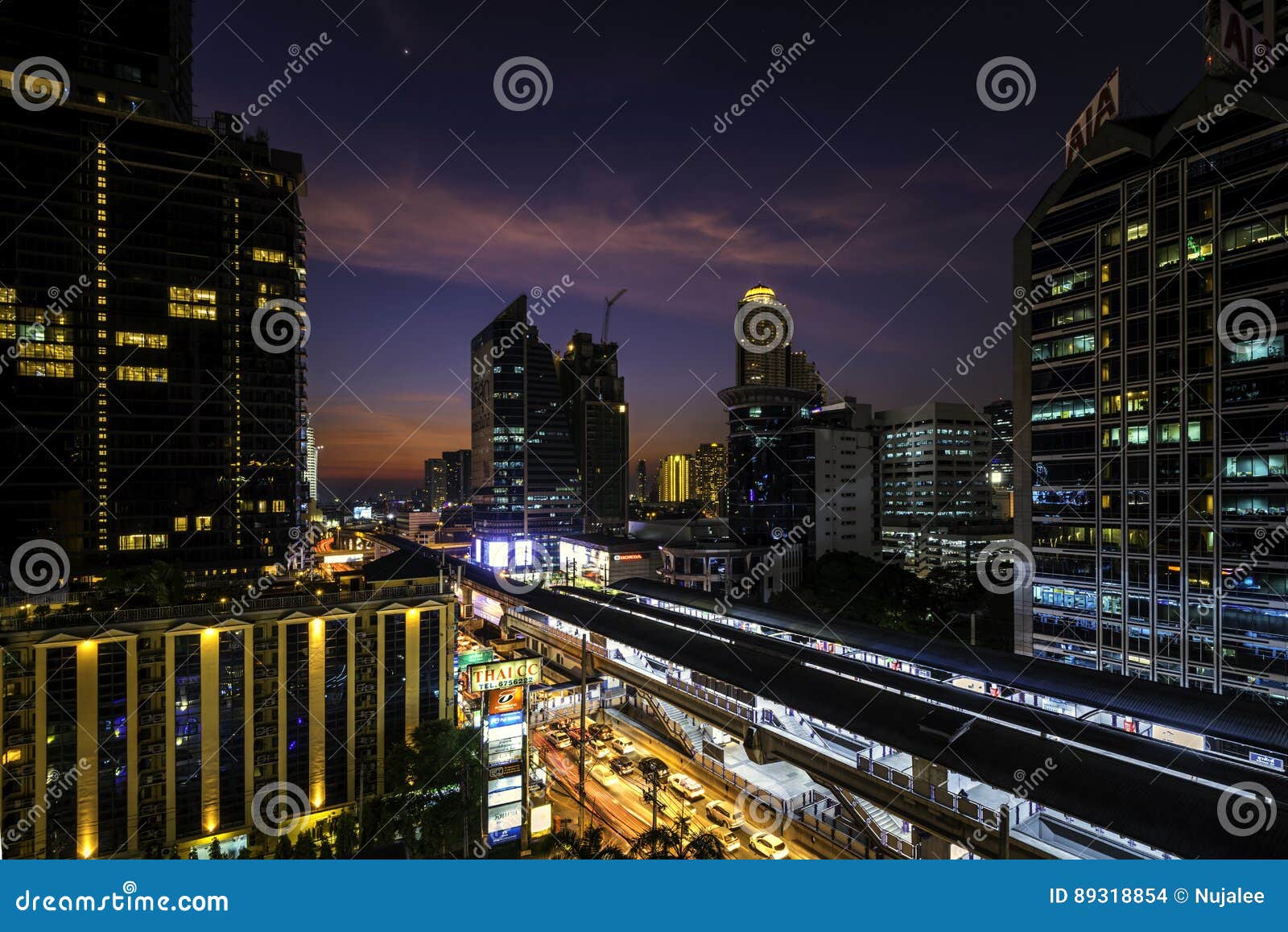 Bangkok night life editorial stock image. Image of scene - 89318854