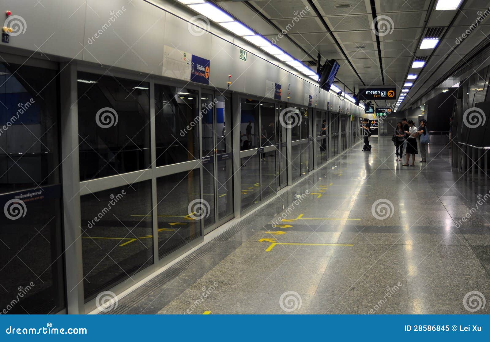 Bangkok, Thailand: Silom MRT Subway Station Editorial Image - Image of ...