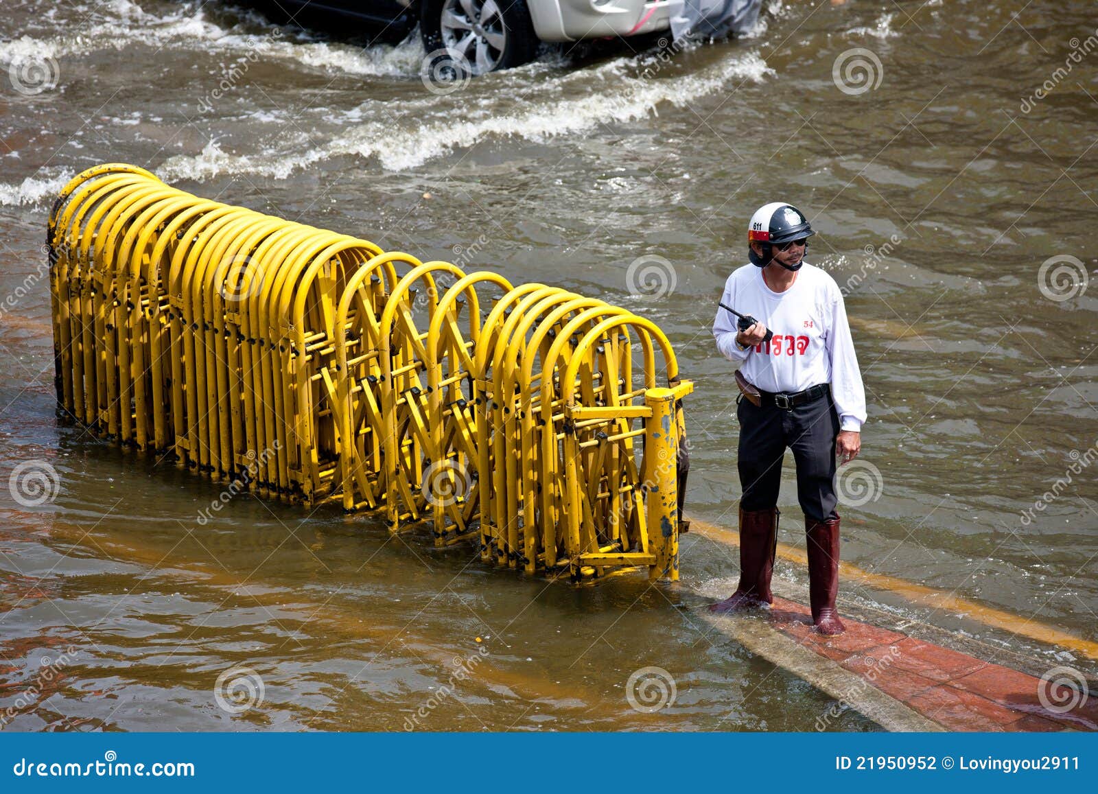 Bangkok Underwater editorial photography. Image of damage - 21950952 Bangkok Underwater editorial photography. Image of damage - 21950952