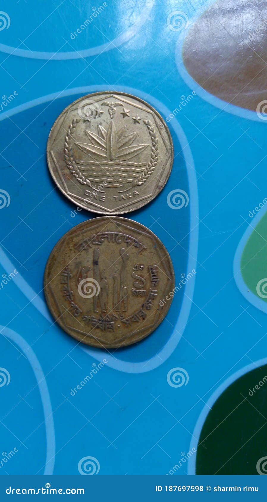 Bangladesh coin stock photo. Image of person, present - 187697598