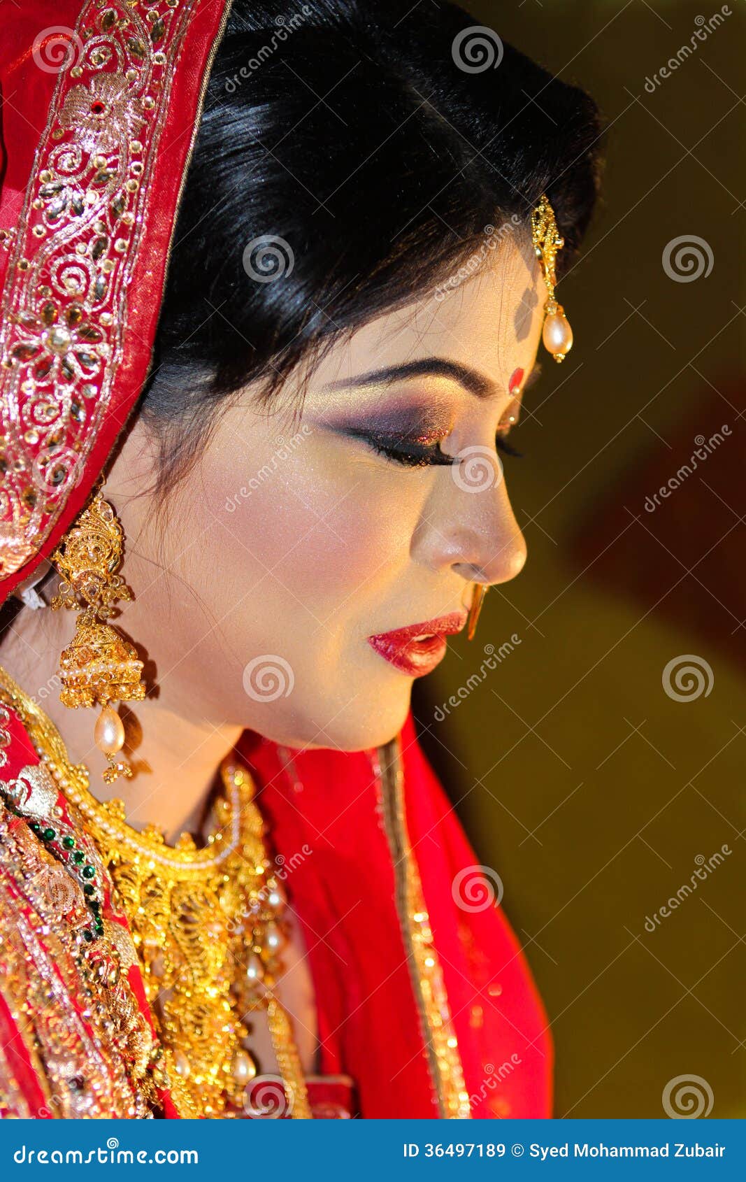 Bangladeshi Bride stock image. Image of cute, girl, bouquet - 36497189