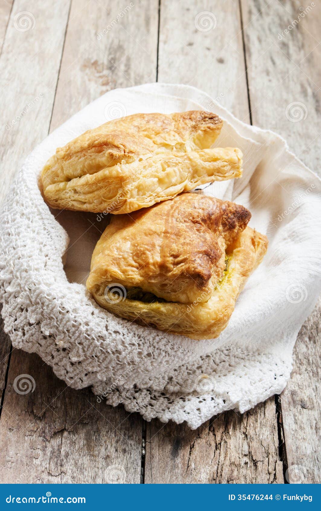 Banica foto de archivo. Imagen de bulgaria, hecha, alimento - 35476244