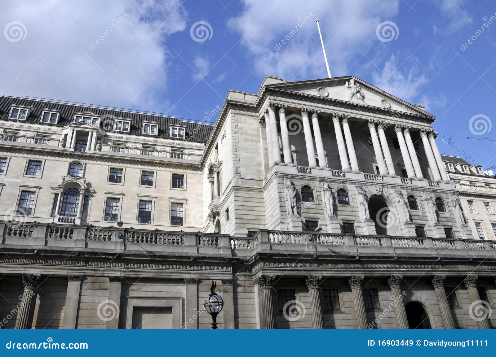Bank of England, London stock image. Image of commerce - 16903449