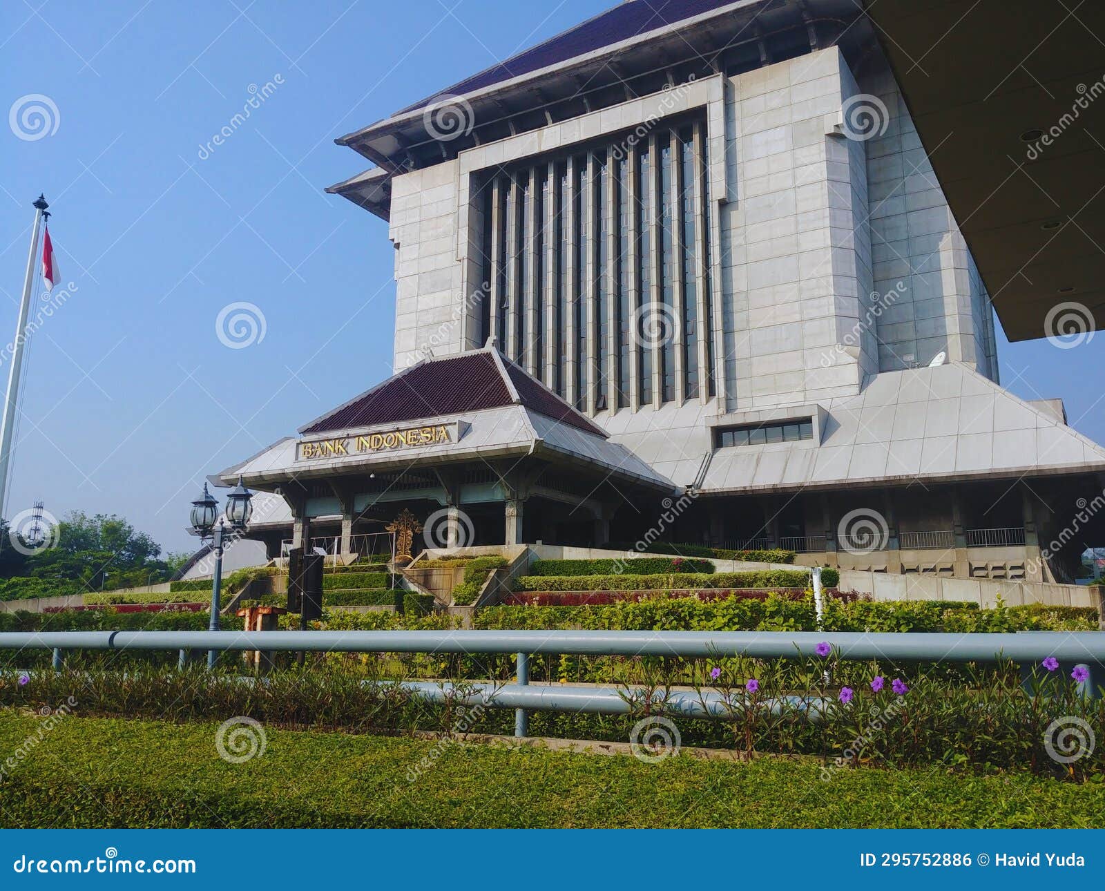 Bank of Indonesia Building in Semarang Stock Photo - Image of building ...