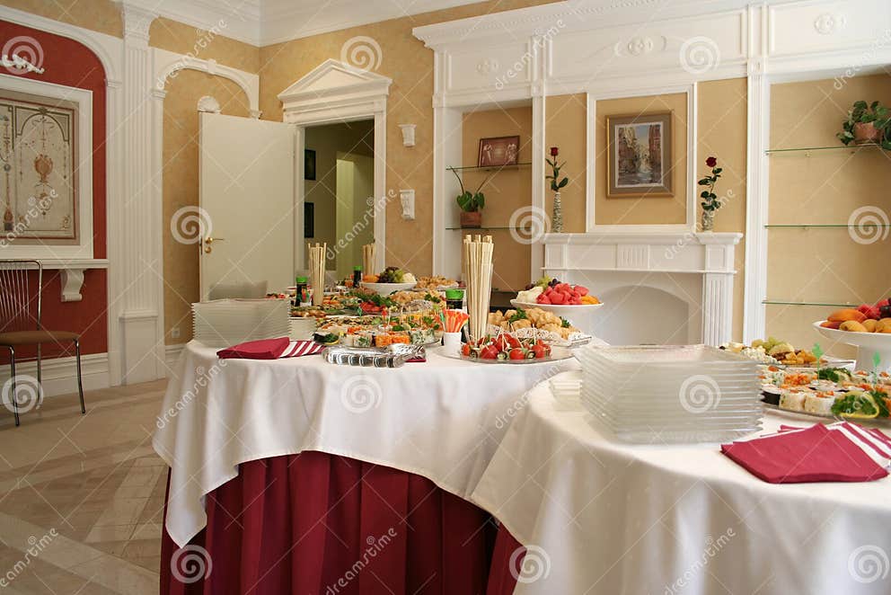 Bankett stockfoto. Bild von halle, teller, auslegung, land - 4194900