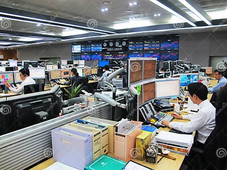 Banking Transactions Operator Editorial Photography - Image of places ...