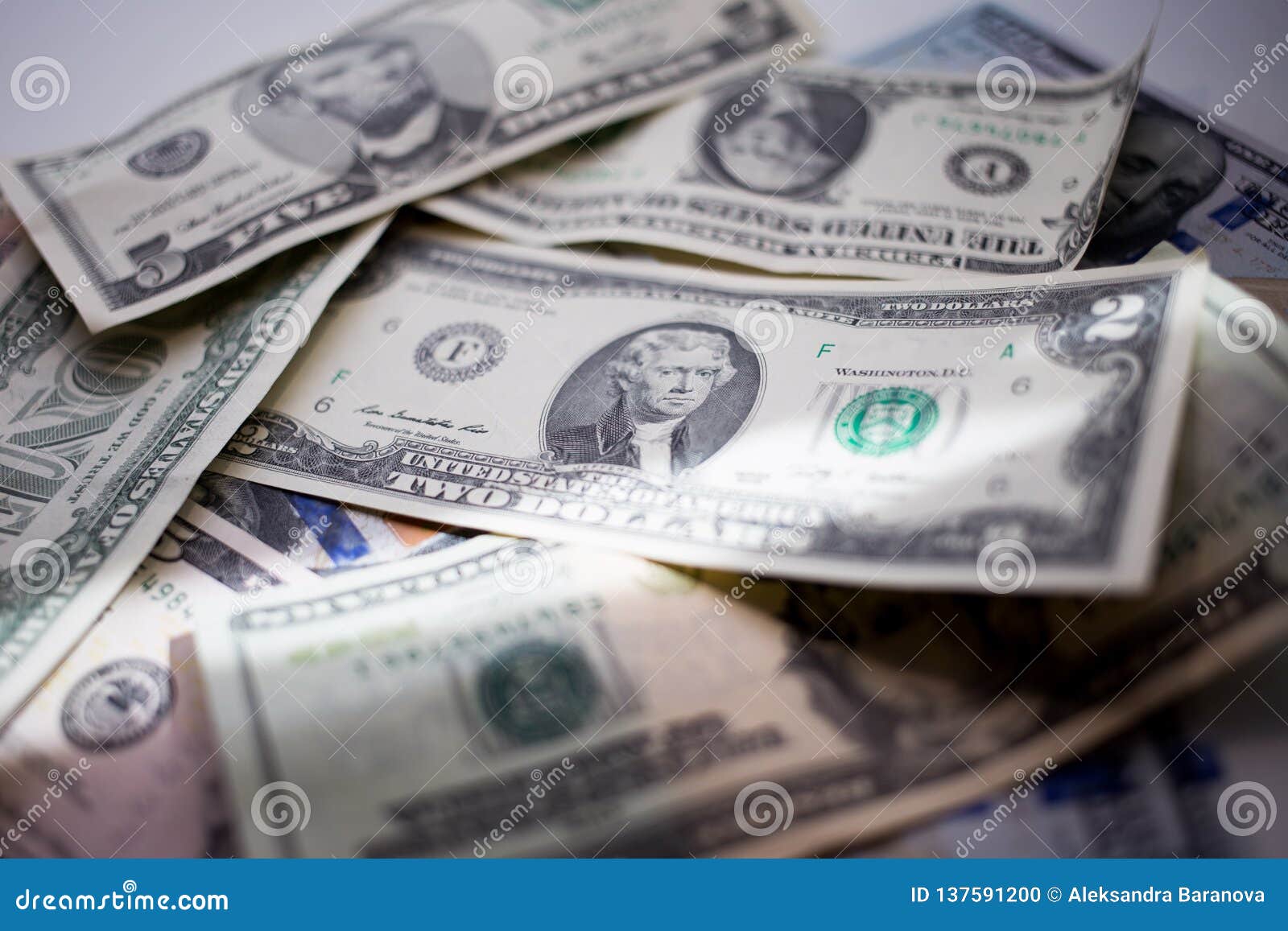 Banknotes American Dollars, One Hundred, Fifty, Twenty, Two, One Dollar ... Banknotes American Dollars, One Hundred, Fifty, Twenty, Two, One Dollar ...