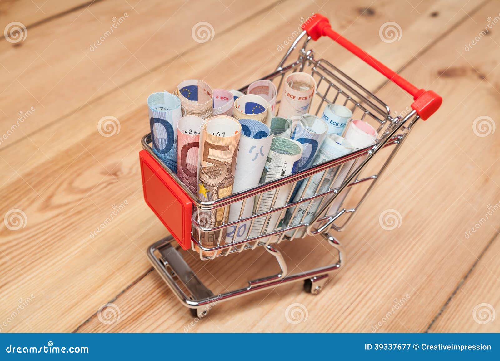 Banknotes in shopping cart stock image. Image of cart - 39337677