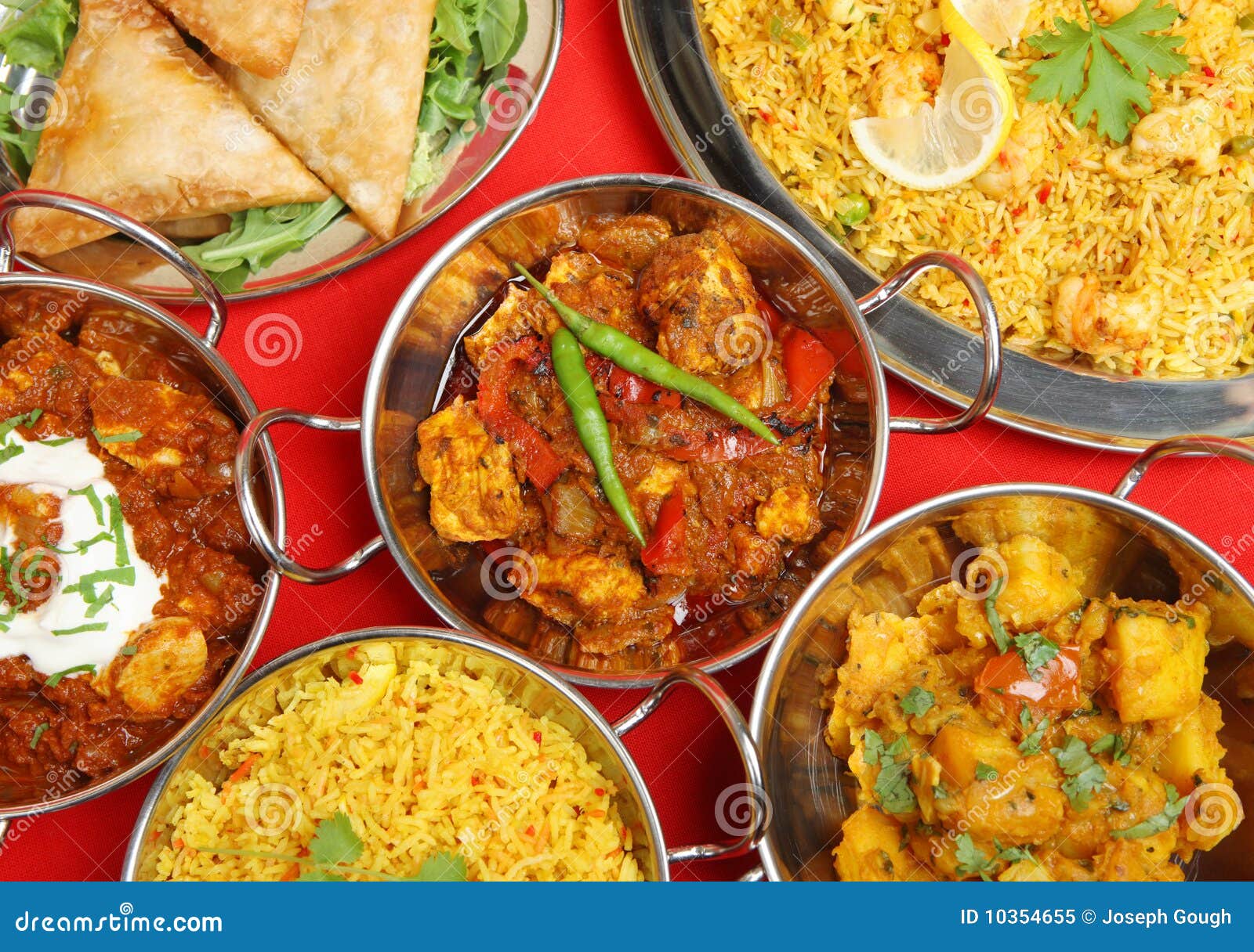 Banquet Indien De Repas De Cari Image stock - Image of caris, assiette ...