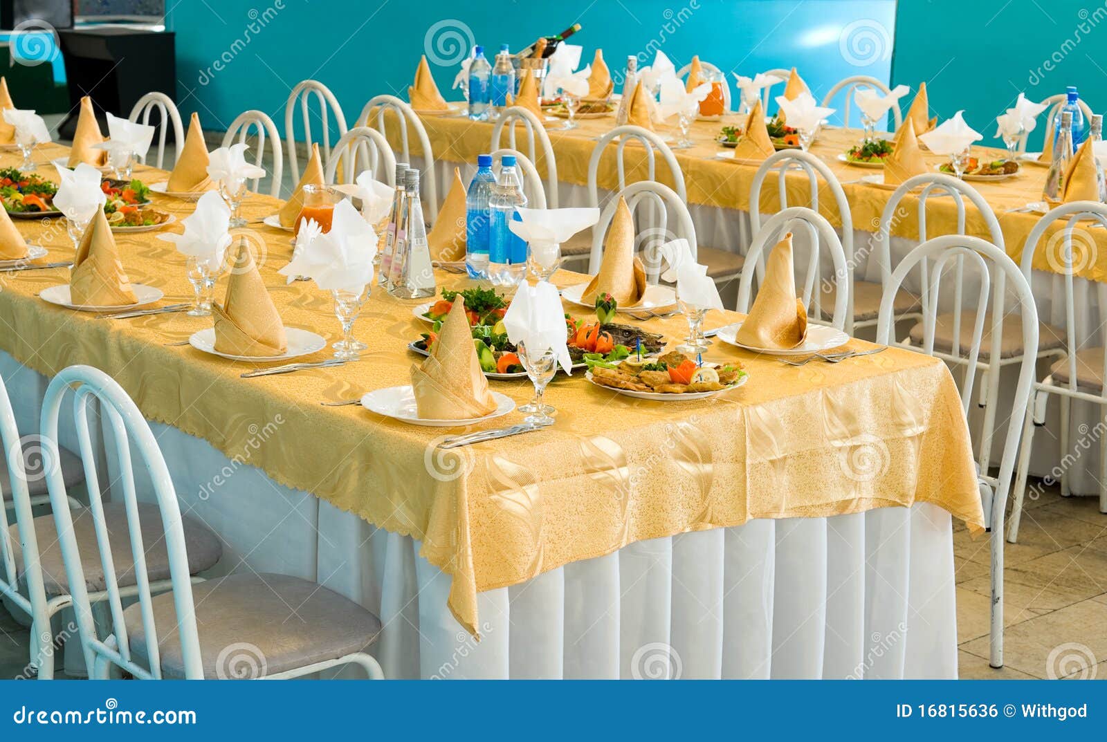 Banquet restaurant table stock photo. Image of party - 16815636