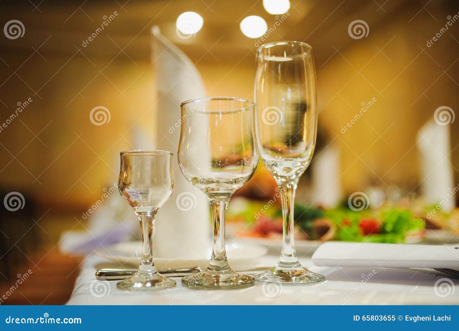 Banquet Wedding Table Setting on Evening Reception Stock Image - Image ...