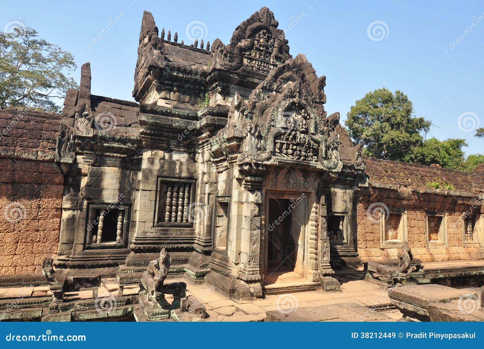 Banteay Samre Facade in Siem Reap,Cambodia Stock Image - Image of ...