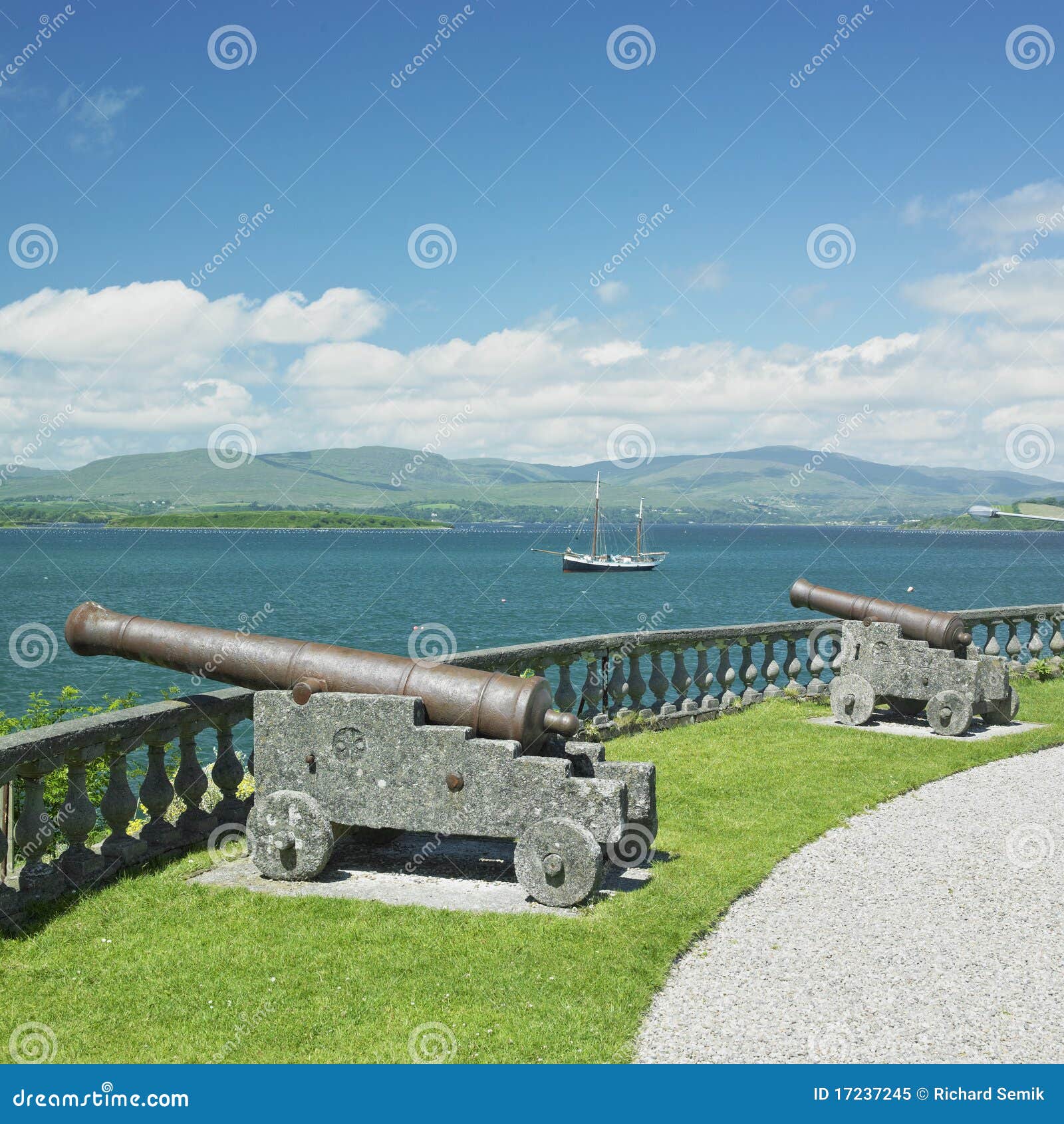 Bantry House Garden stock image. Image of western, republic - 17237245