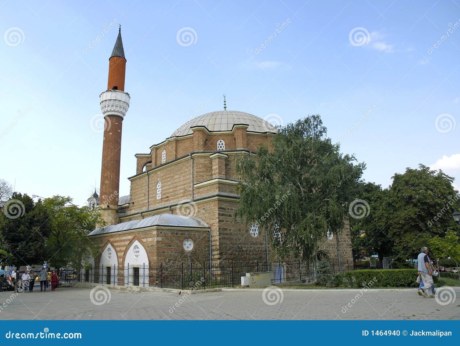 Banya Bashi Mosque in Sofia Bulgaria Editorial Image - Image of ...