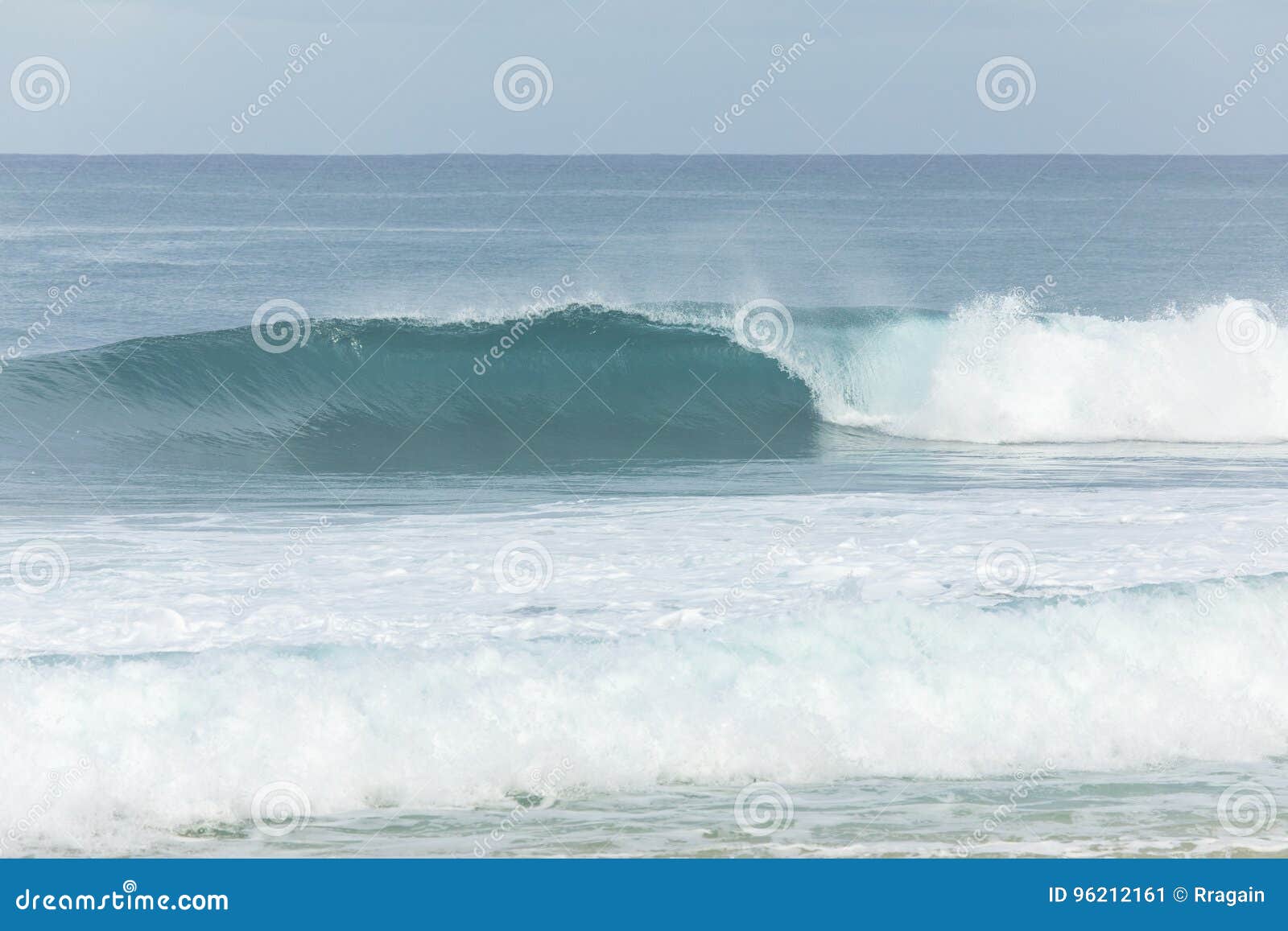 Banzai Pipeline wave stock image. Image of reef, break - 96212161