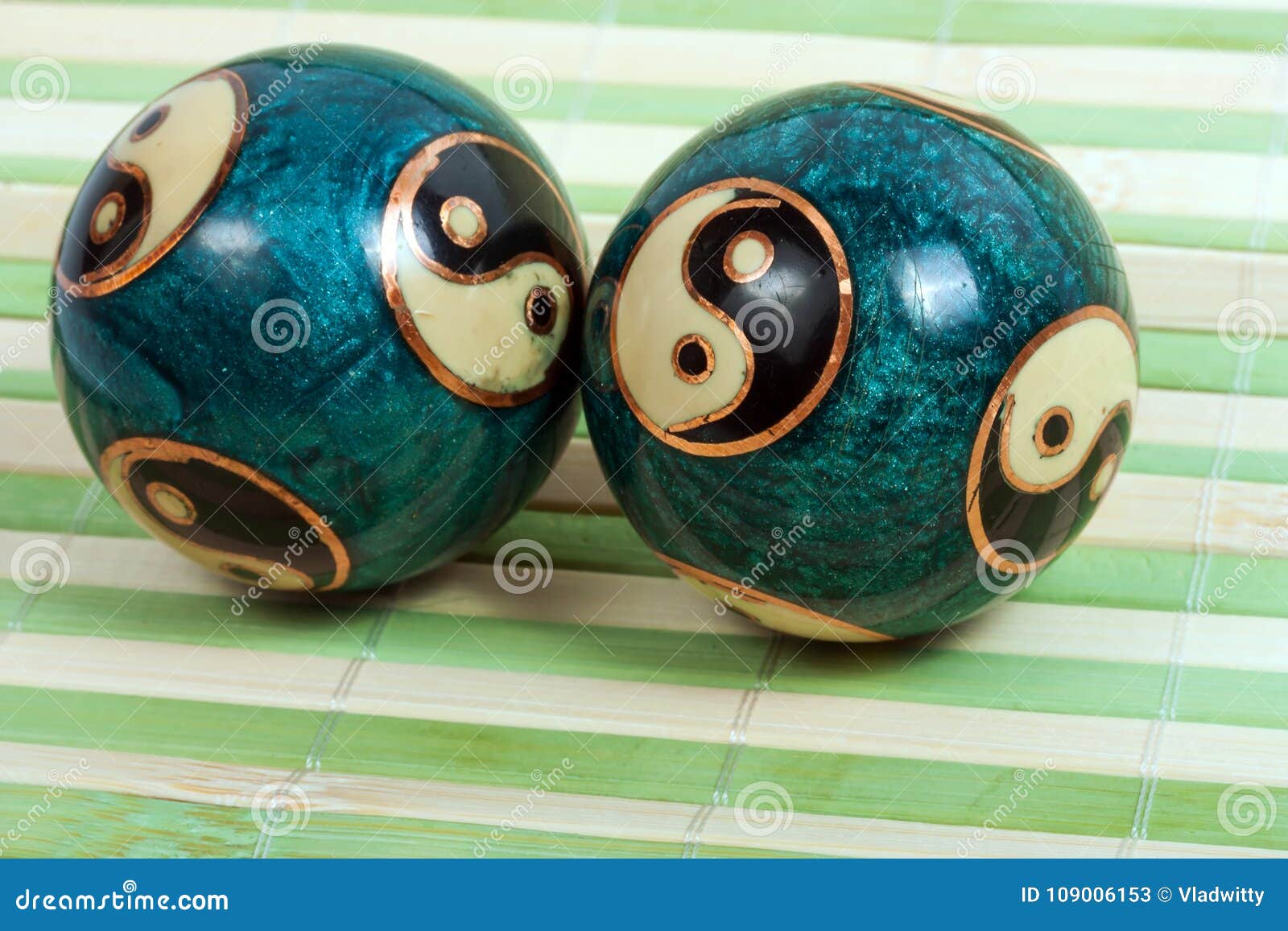 Baoding Chinese Relax Balls Stock Image - Image of balance, asia: 109006153