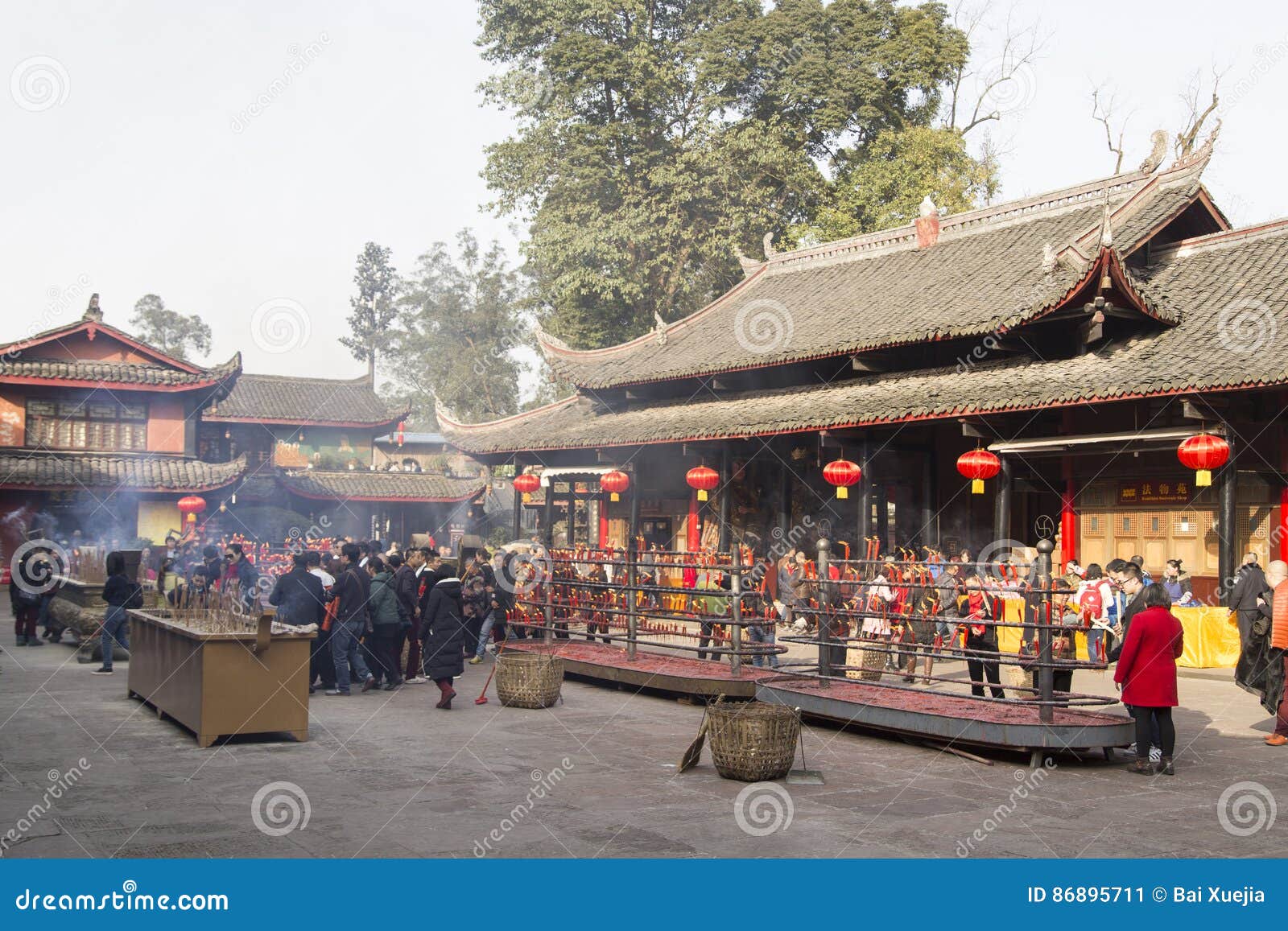 Baoguo Temple in Mount Emei,china Editorial Photo - Image of lantern ...