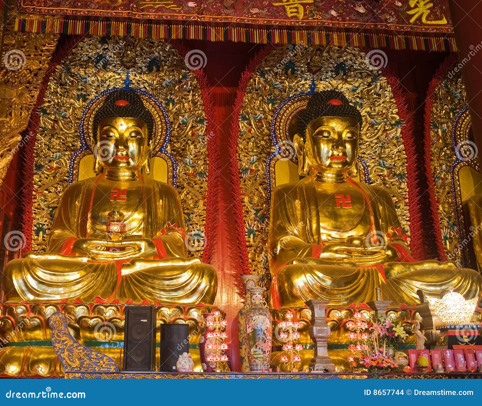 Baolin Temple statues stock photo. Image of guangdong - 8657744