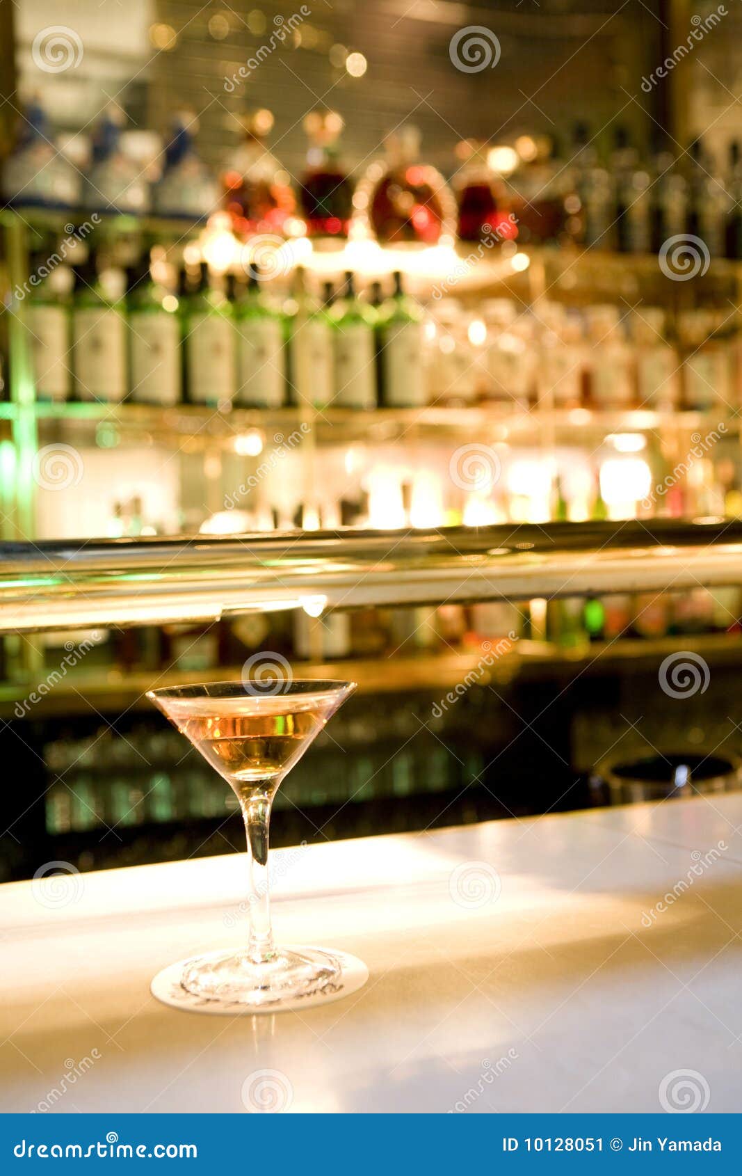 Bar counter stock image. Image of alcohol, counter, city - 10128051