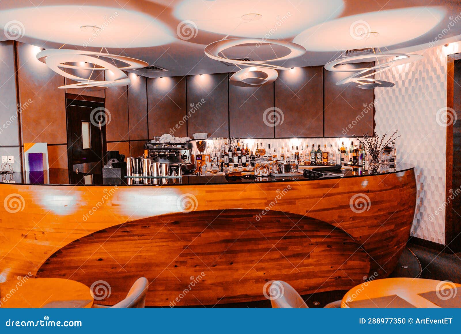 Bar Counter of Luxury Modern Restaurant Stock Photo - Image of design ...
