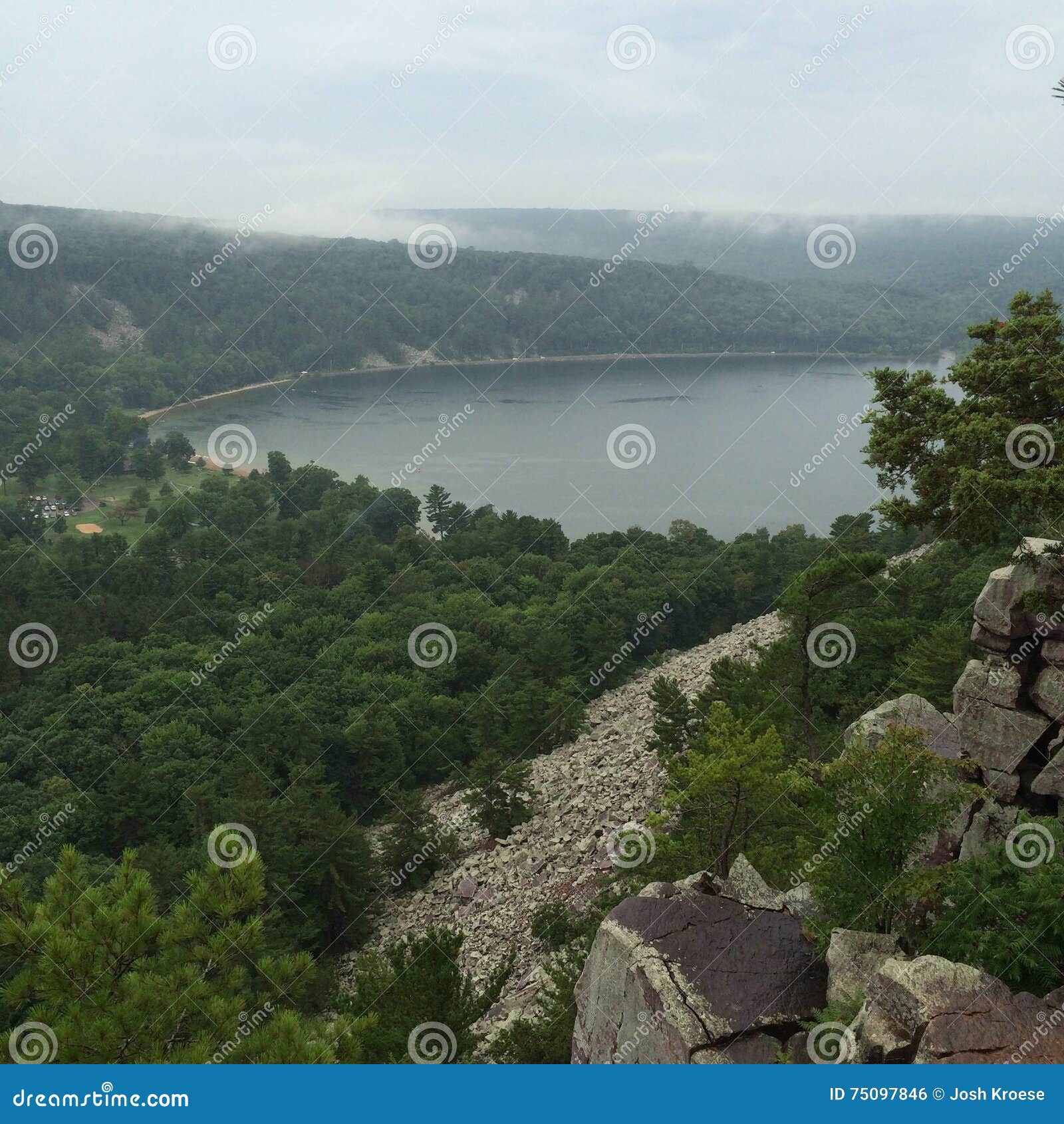 Baraboo Rock Climbing at Devils Lake Stock Photo - Image of devils ...
