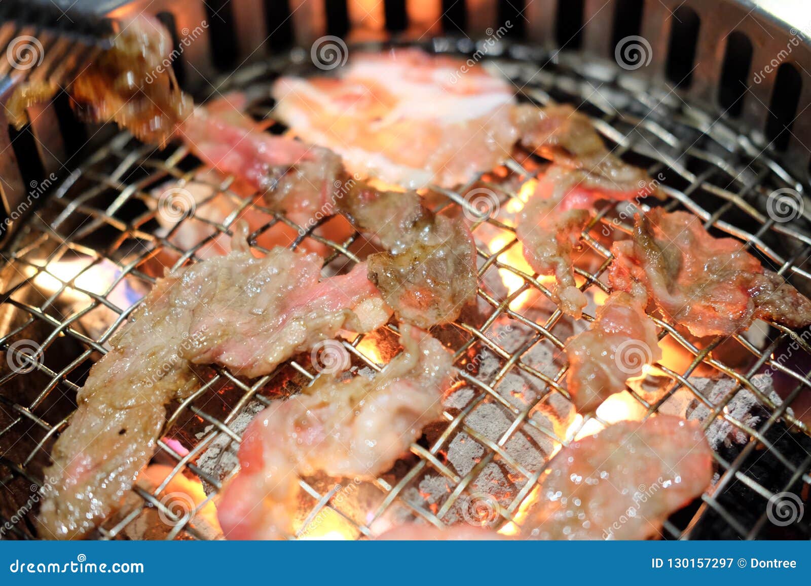 Barbacoa Coreana Del Estilo Imagen de archivo - Imagen de asador ...