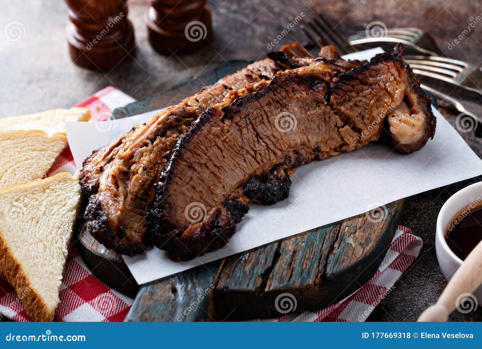 Barbeque Beef Brisket Smoked Stock Photo - Image of cooked, pork: 177669318