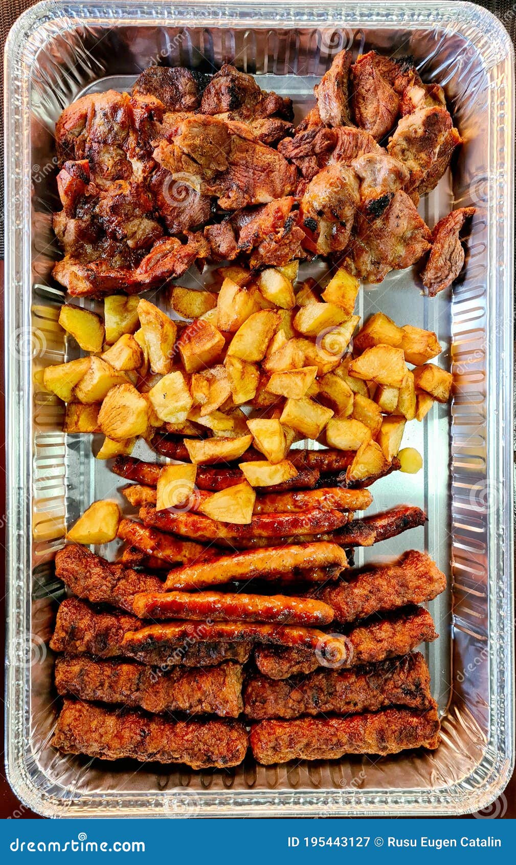 Barbeque mix plate stock image. Image of cuisine, meat - 195443127