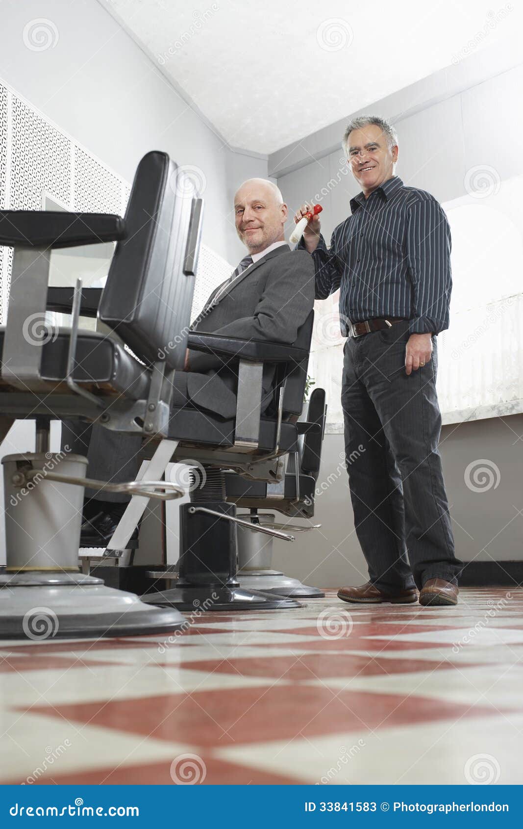 Barber Cleaning Business Man after-Kapsel Stock Afbeelding - Image of ...