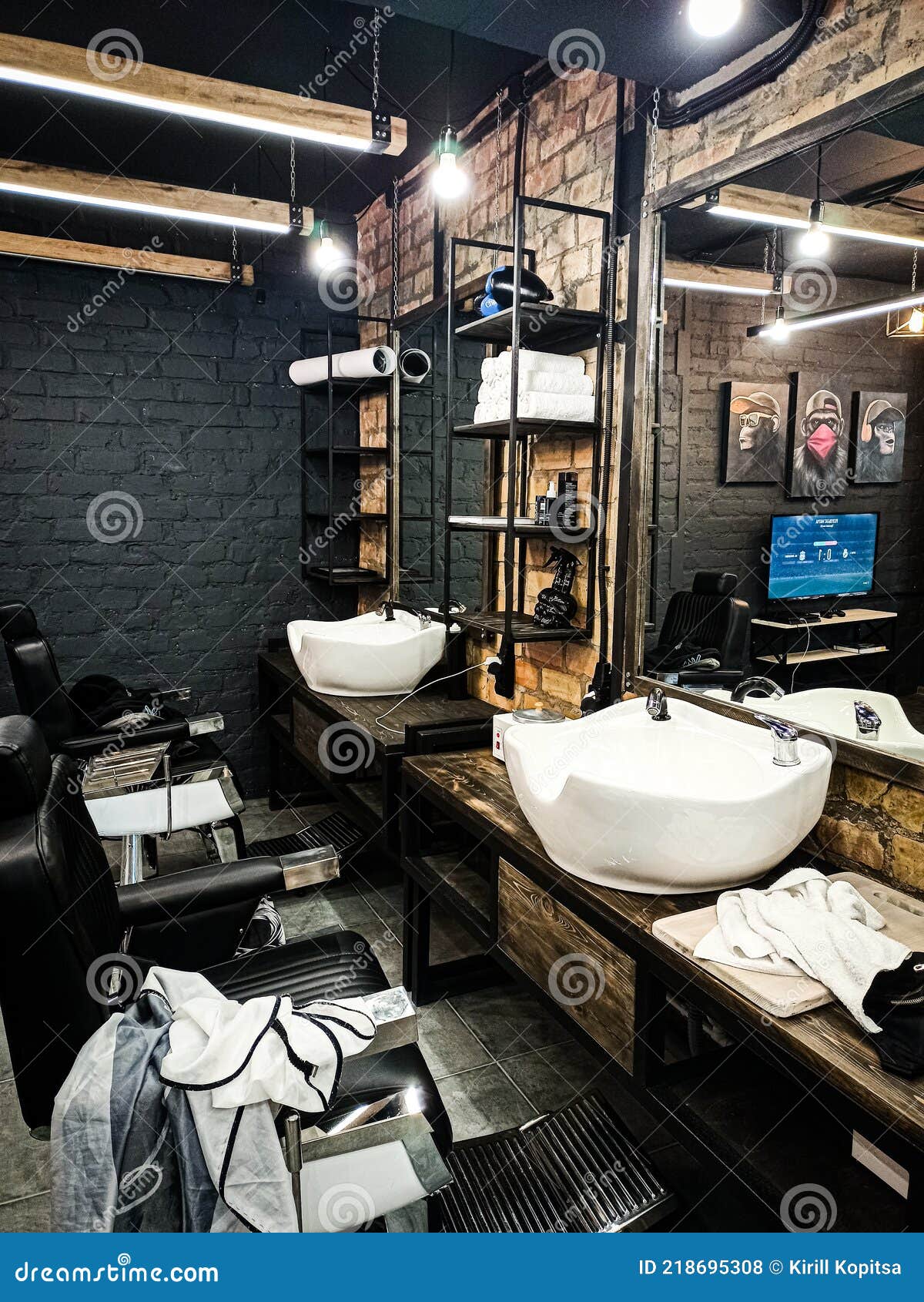 Loft Shop Kirara Kanazawa Department Store In Kanazawa Japan Editorial ...