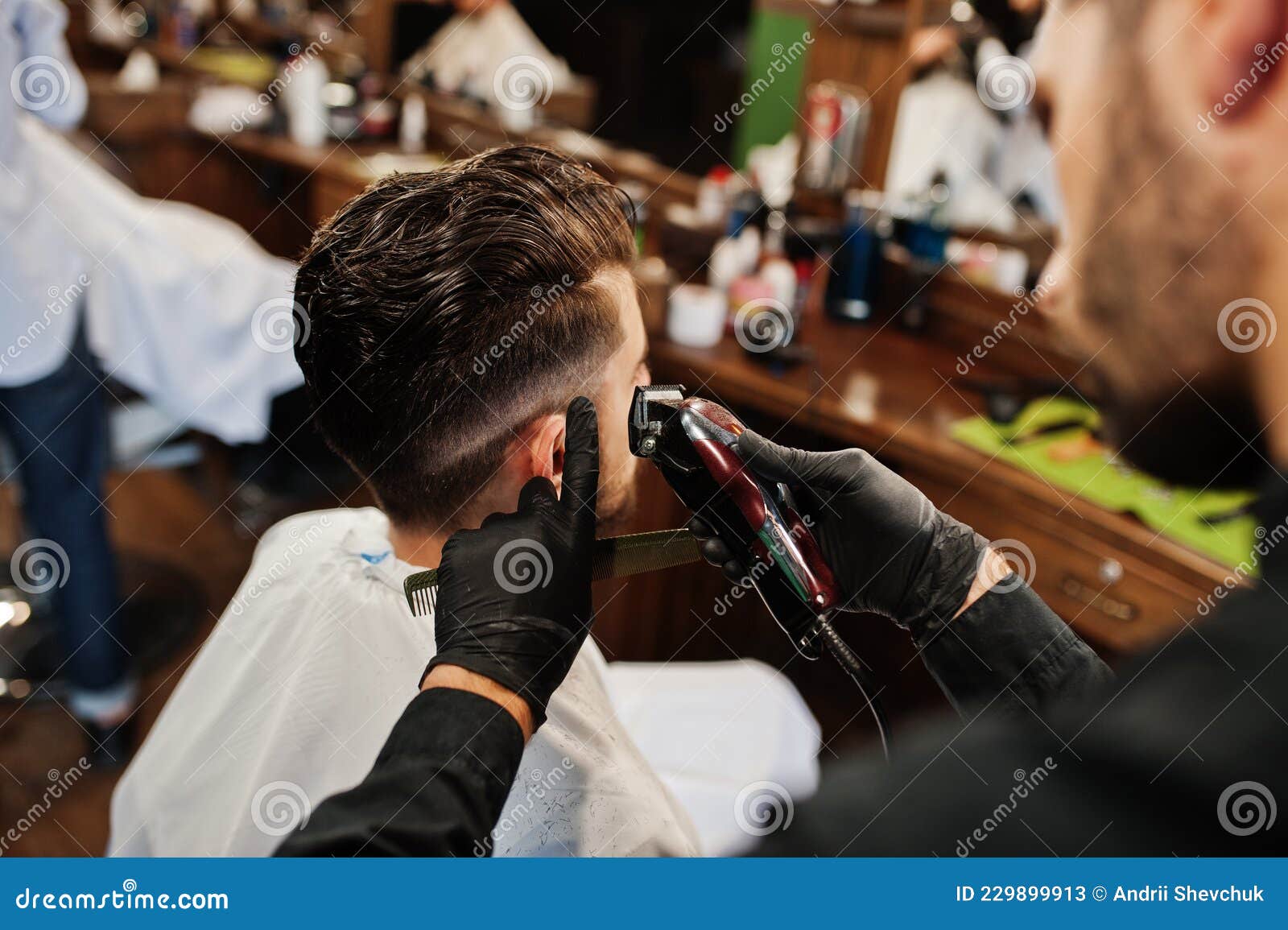 Barbershop, barber at work stock image. Image of lumberjack - 229899913