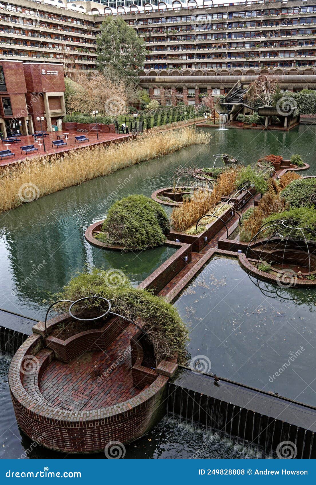 Barbican Centre Building, London Editorial Stock Photo - Image of angle ...