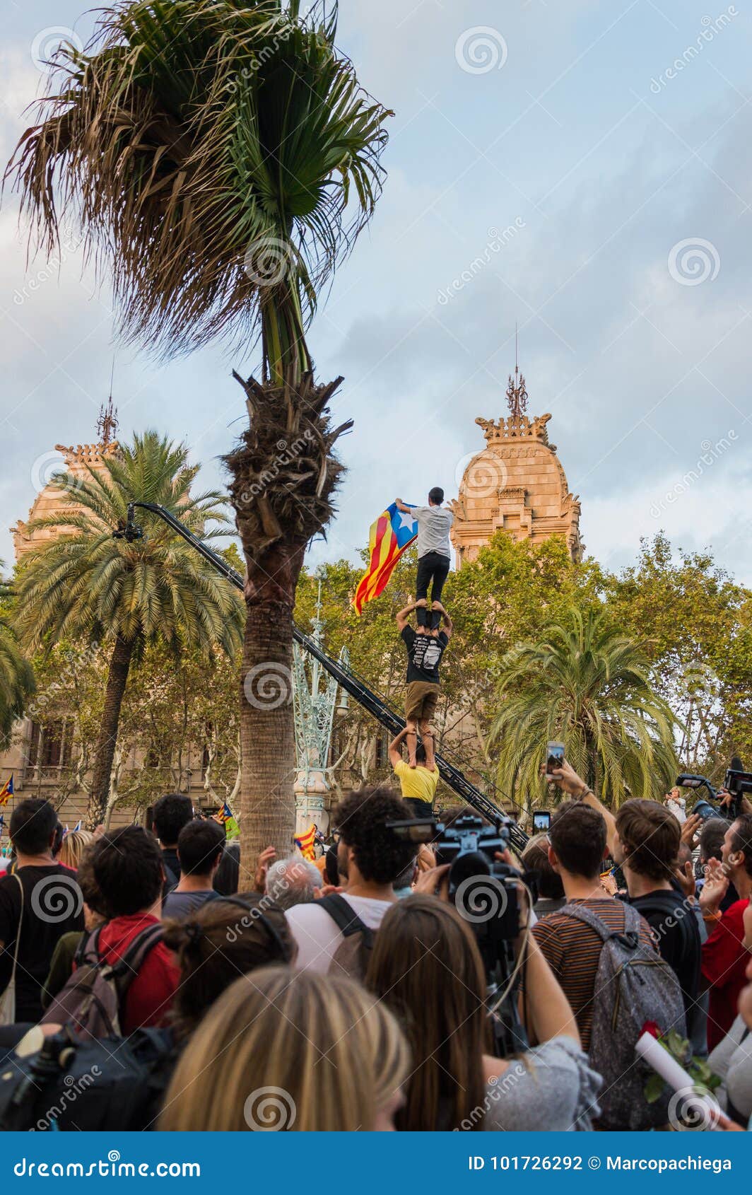 Barcelona, Spain 10 October, 2017 : Declaration of Independence ...