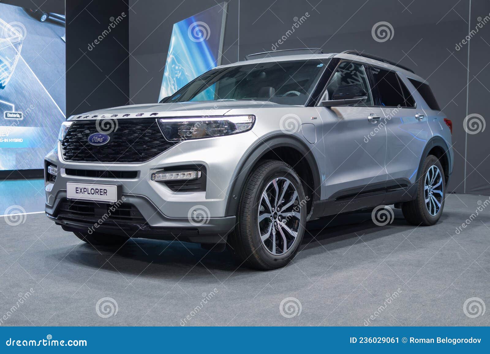 Ford Explorer, Sixth Generation U625 Editorial Photo - Image of drive ...