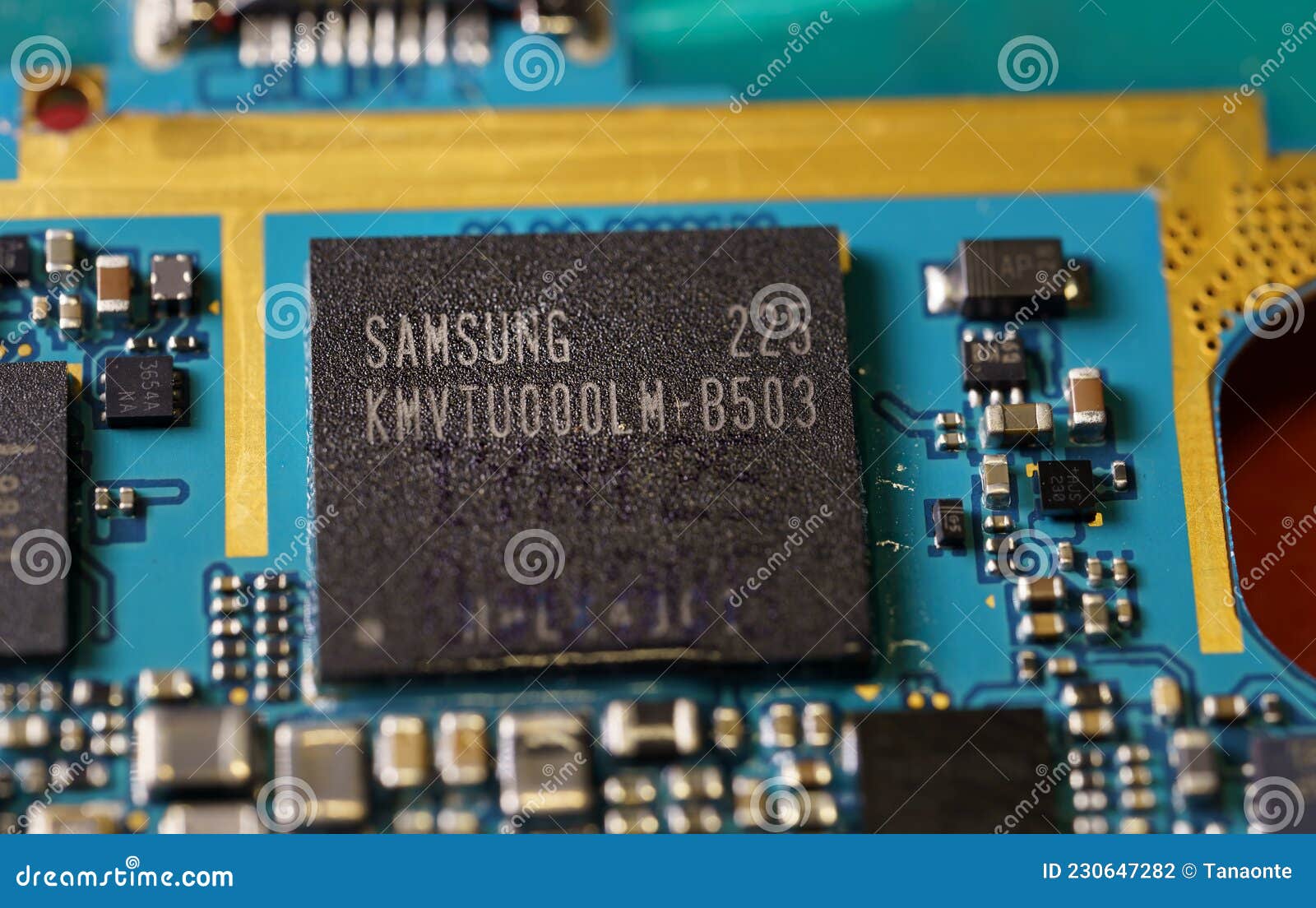 Samsung Microprocessor Stock Photos - Free & Royalty-Free Stock Photos ...