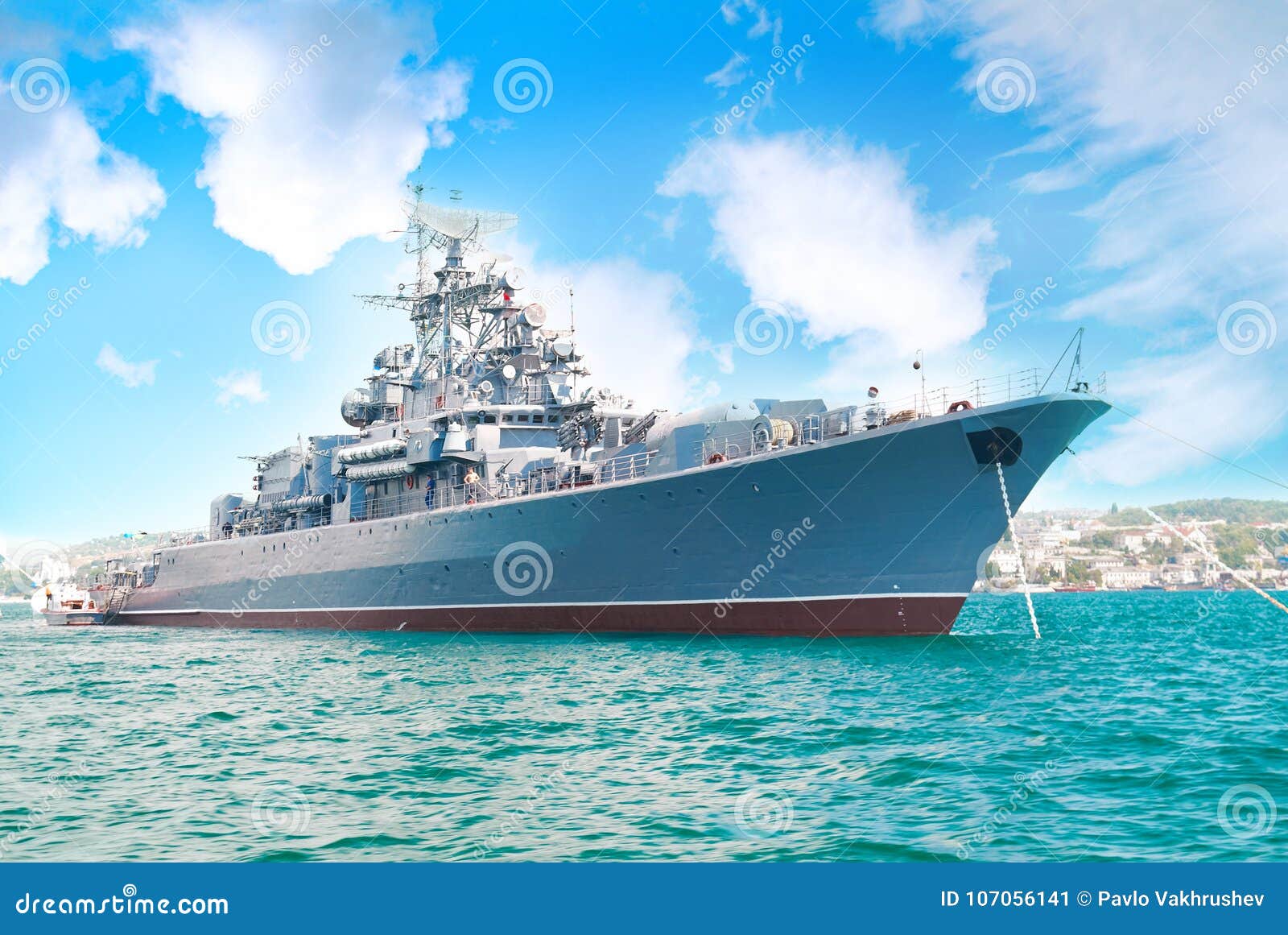 Barco de la Armada militar imagen de archivo. Imagen de radar - 107056141