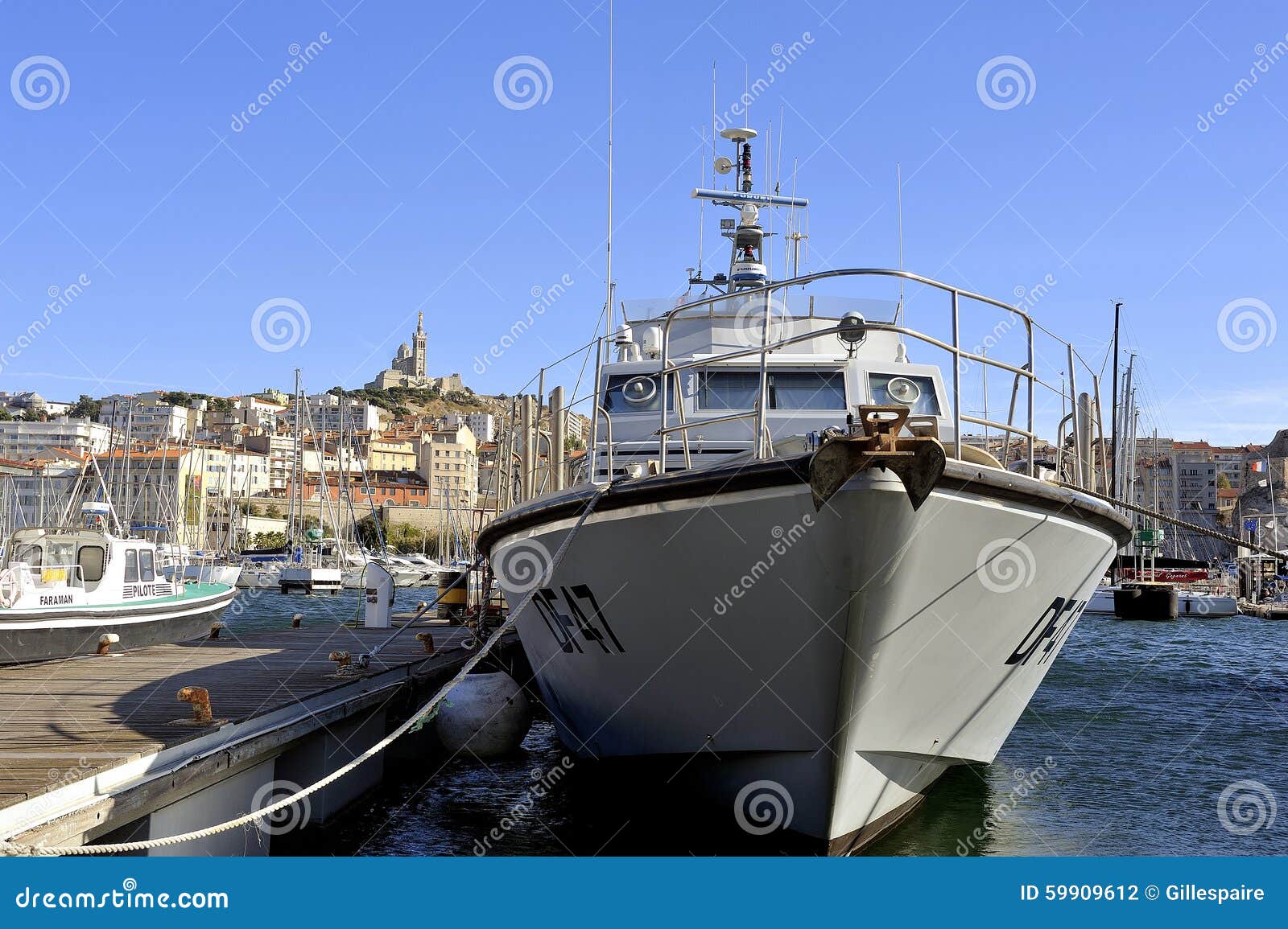 Barco Francés De Las Aduanas Fotografía editorial - Imagen de barco ...