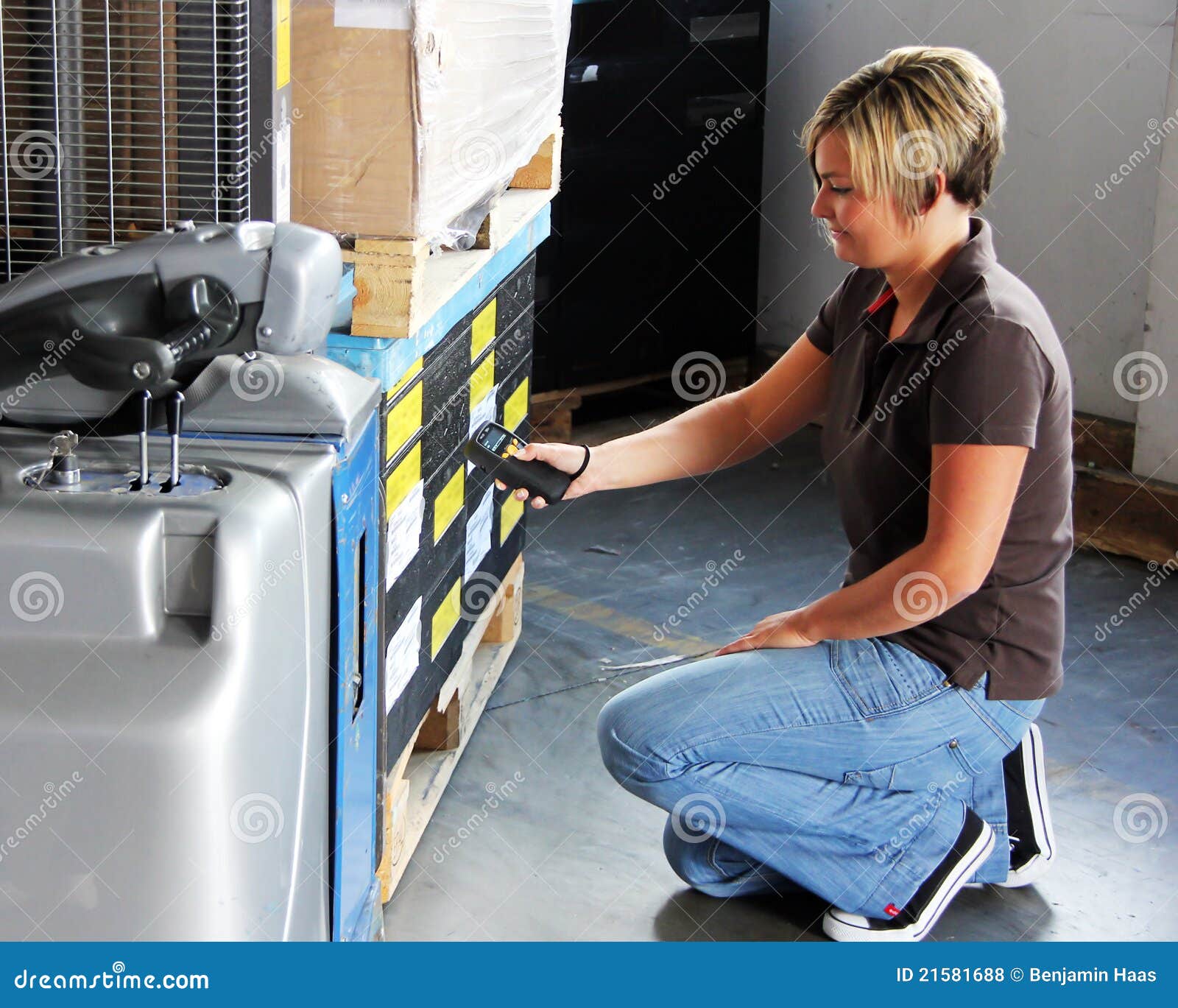 Barcode scanner stock photo. Image of market, automatic - 21581688