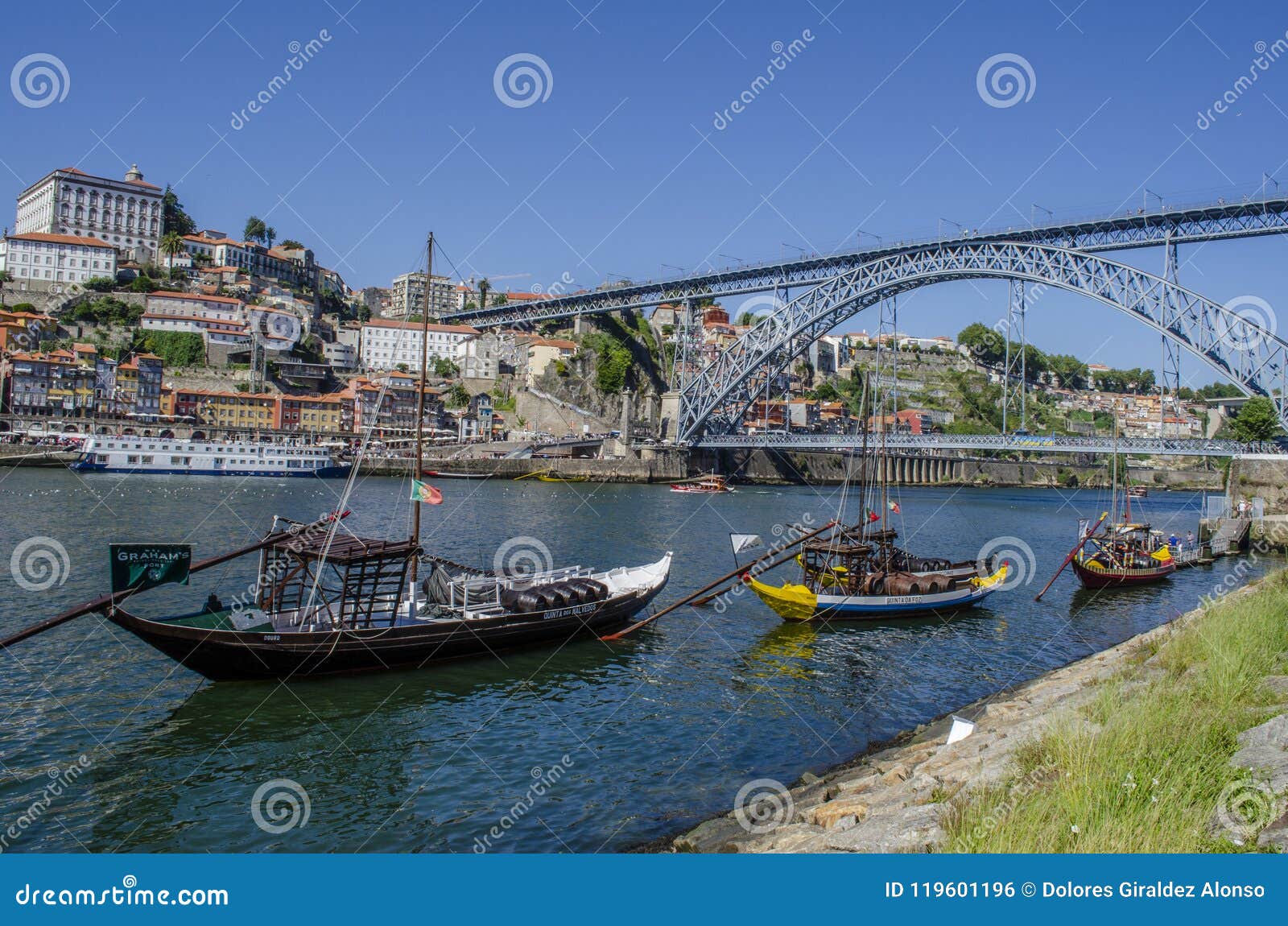 Barcos Famosos De Rio Douro Foto Editorial - Imagem de europa ...