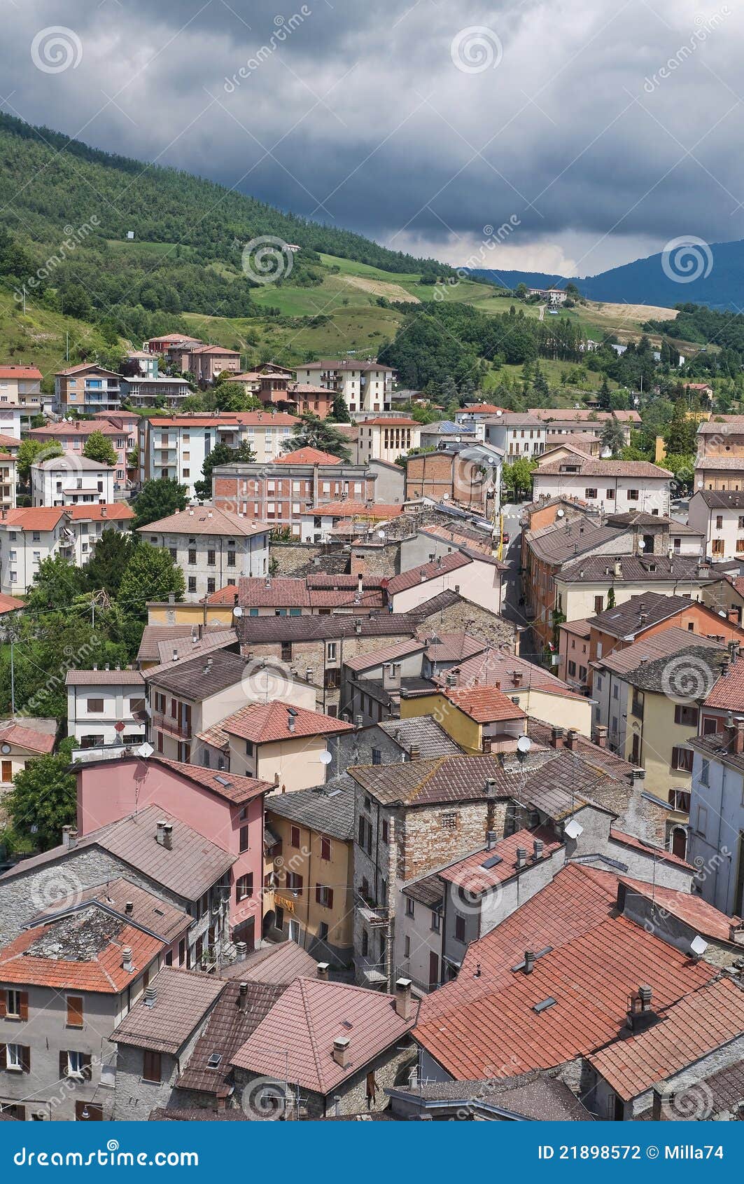 Bardi. Emilia-Romagna. Italy Stock Photo - Image of cloudy ...